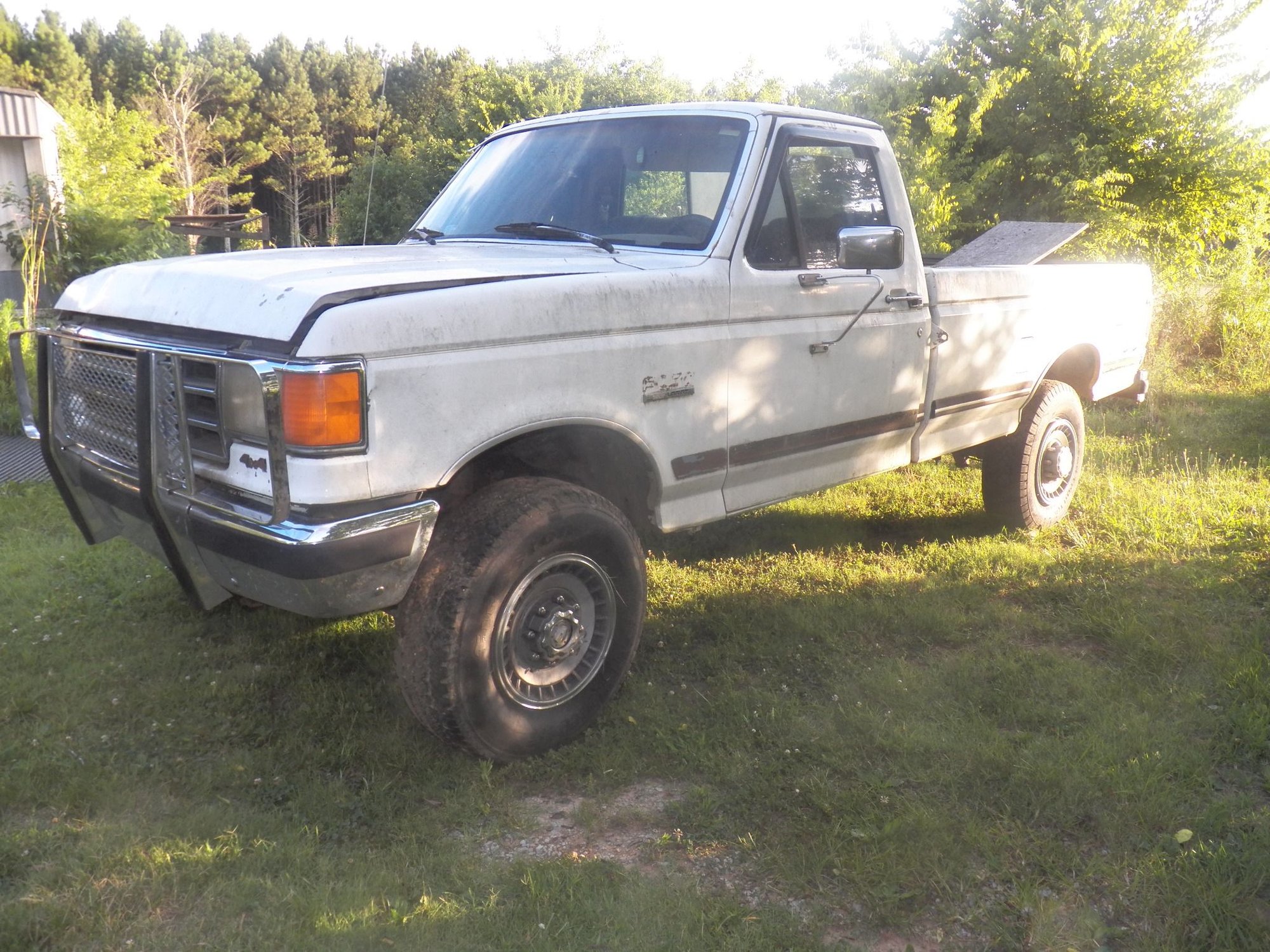 Just Picked up this '89 F-250 XLT Lariat 4x4 Project - Ford Truck ...