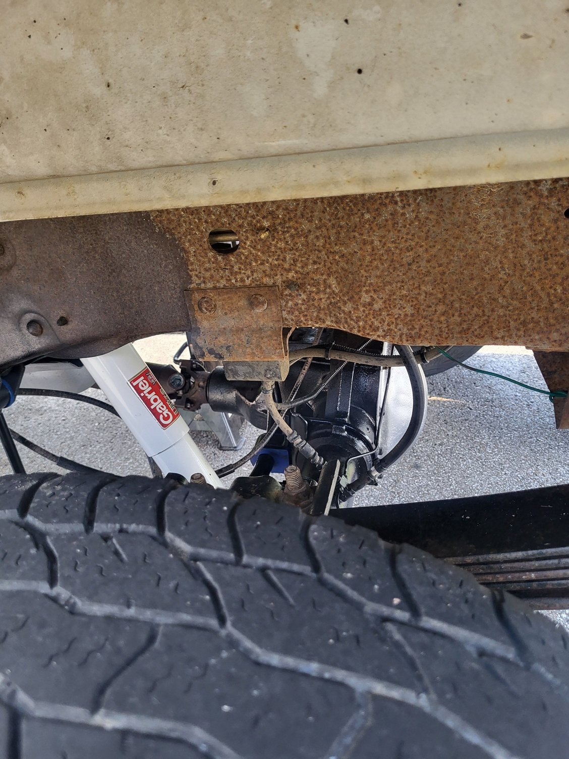 95 F250 4x4 leaf spring bushings and remove questions - Ford Truck ...