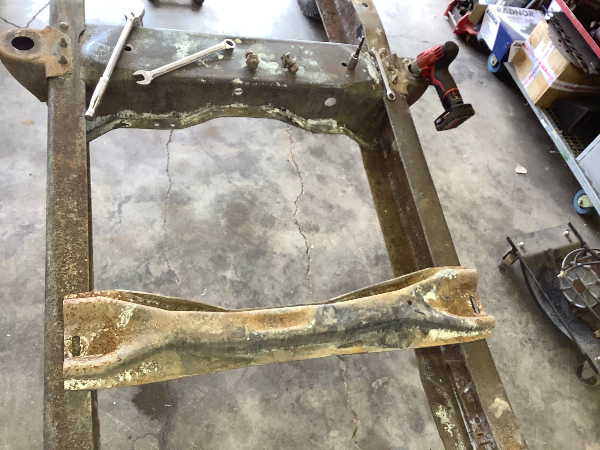 highboy trans cross members - Ford Truck Enthusiasts Forums