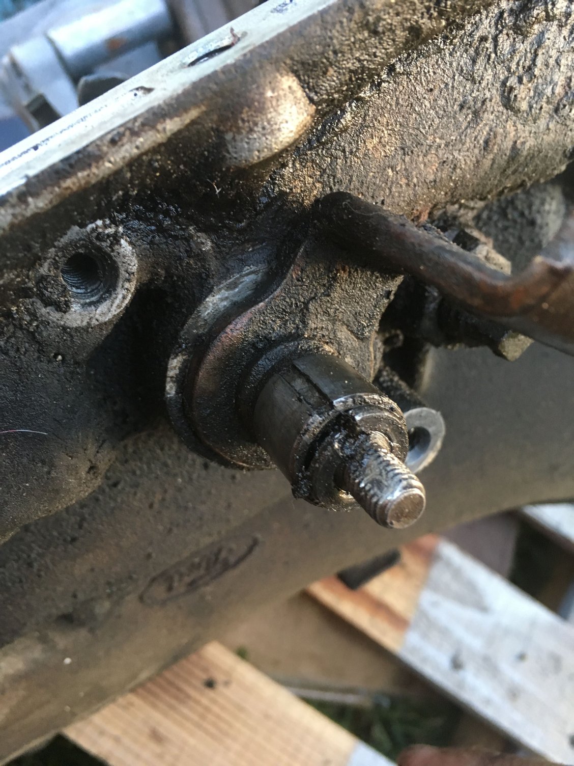 How to remove ‘86 F150 C6 initial shift linkage arm from shaft? - Ford ...
