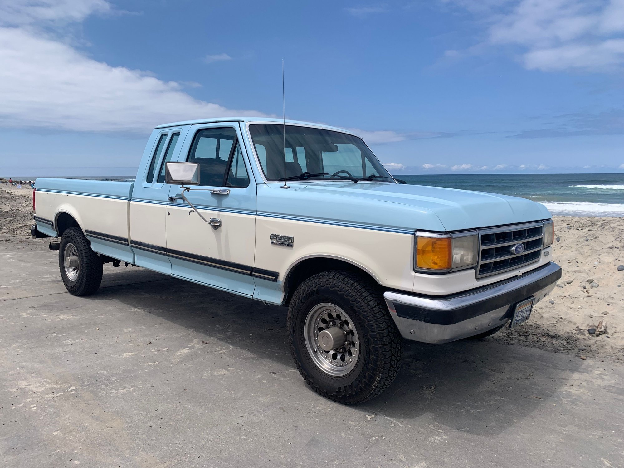 1987 Ford F-250 XLT lariat with 62k Original miles and paperwork ...