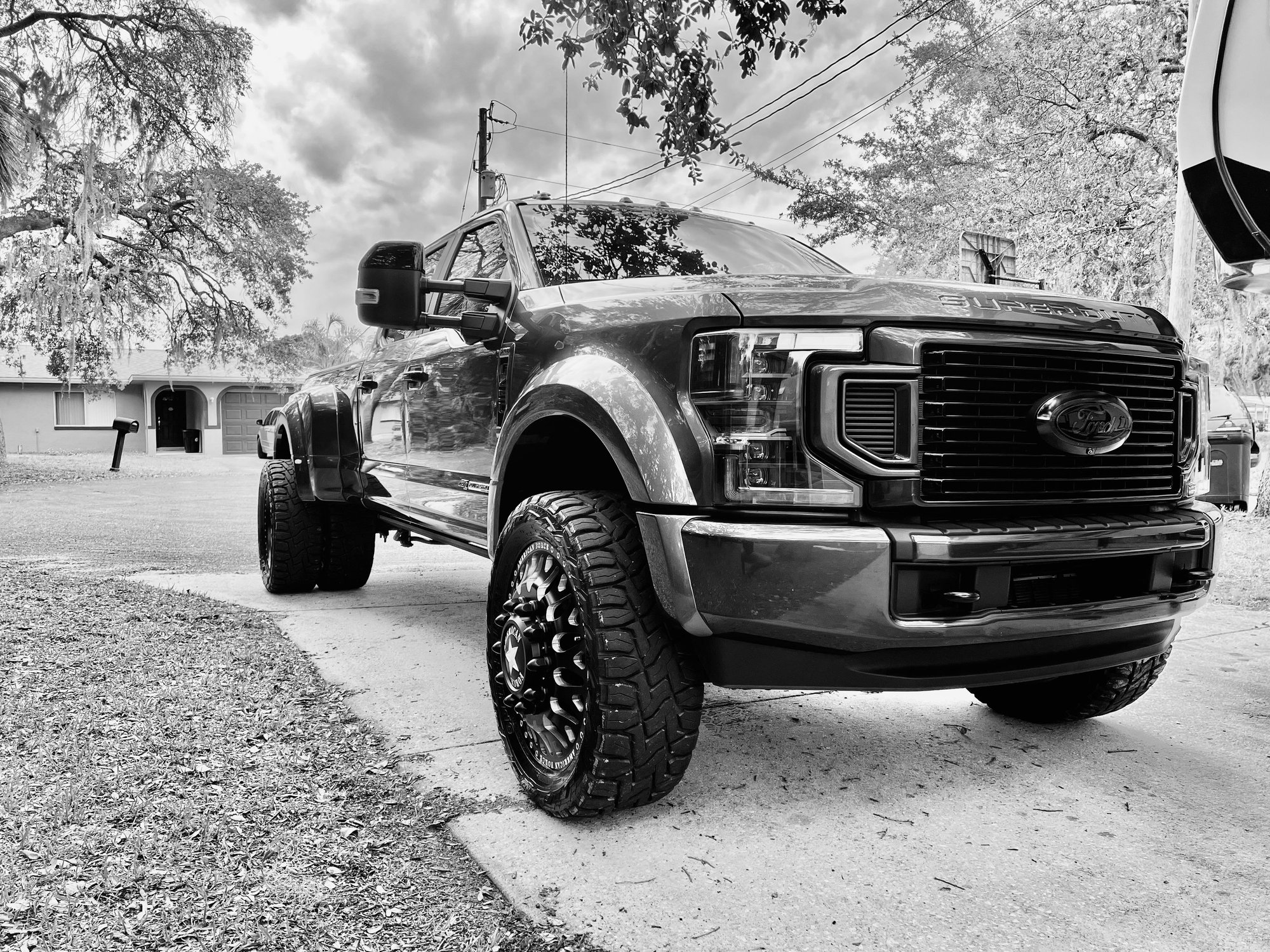 Show Us Your Dually! - Page 9 - Ford Truck Enthusiasts Forums