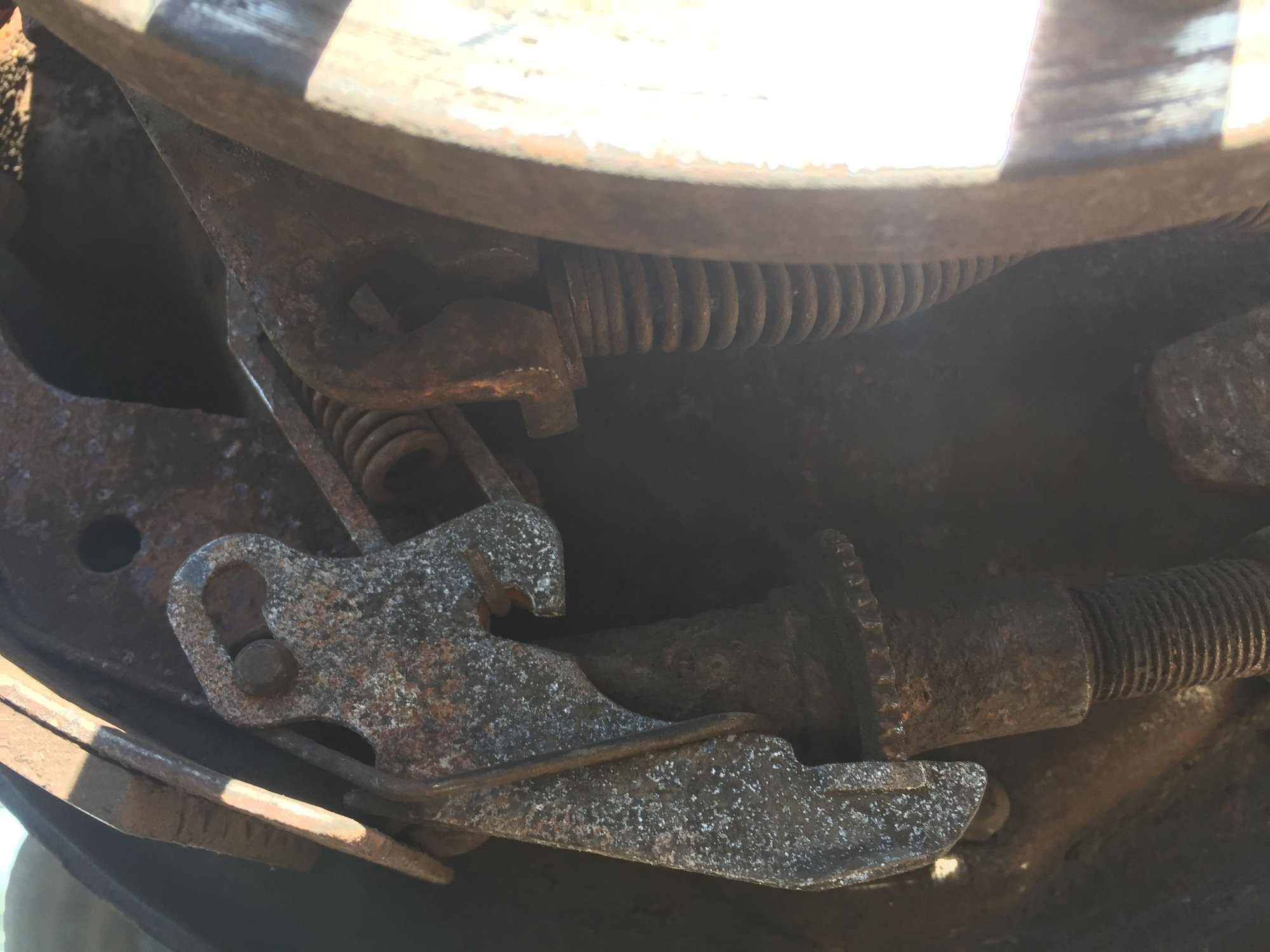 F250 Rear brake drum help please. - Ford Truck Enthusiasts Forums
