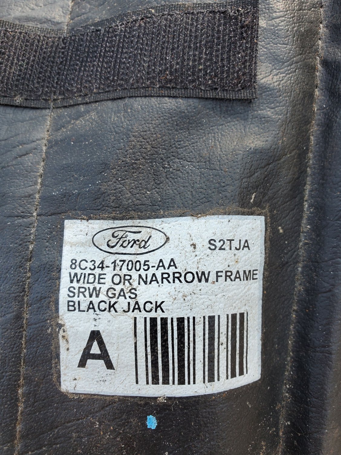 Spare tire lock key and rod for 2010 F250 SD - Ford Truck Enthusiasts ...