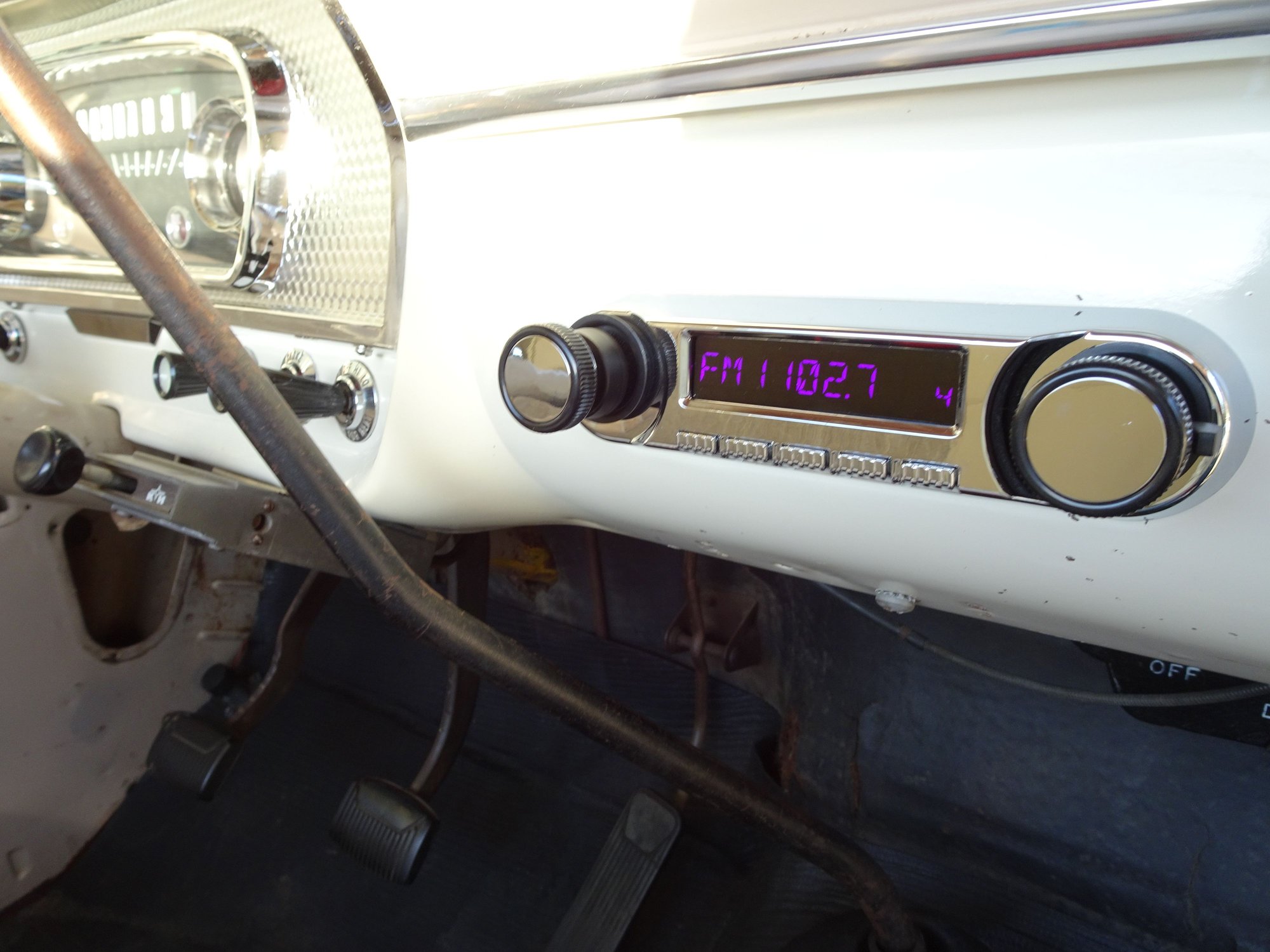 Retro Sound Radio Install Done - Ford Truck Enthusiasts Forums