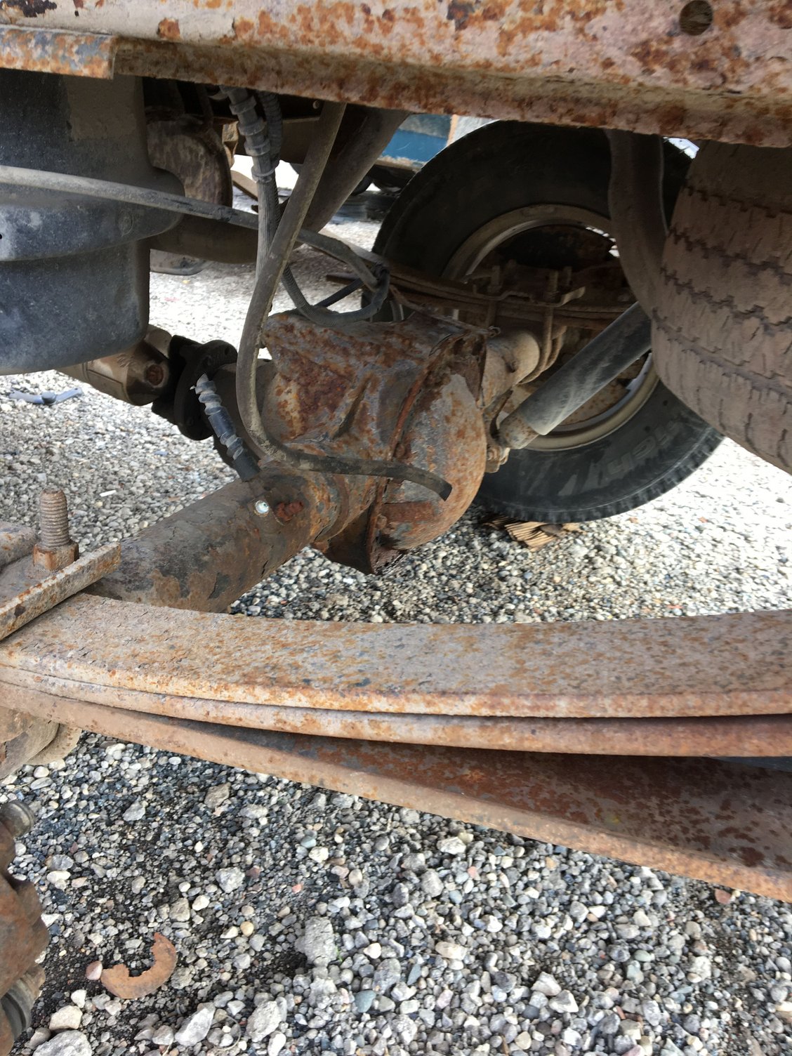Rear axle play - Ford Truck Enthusiasts Forums