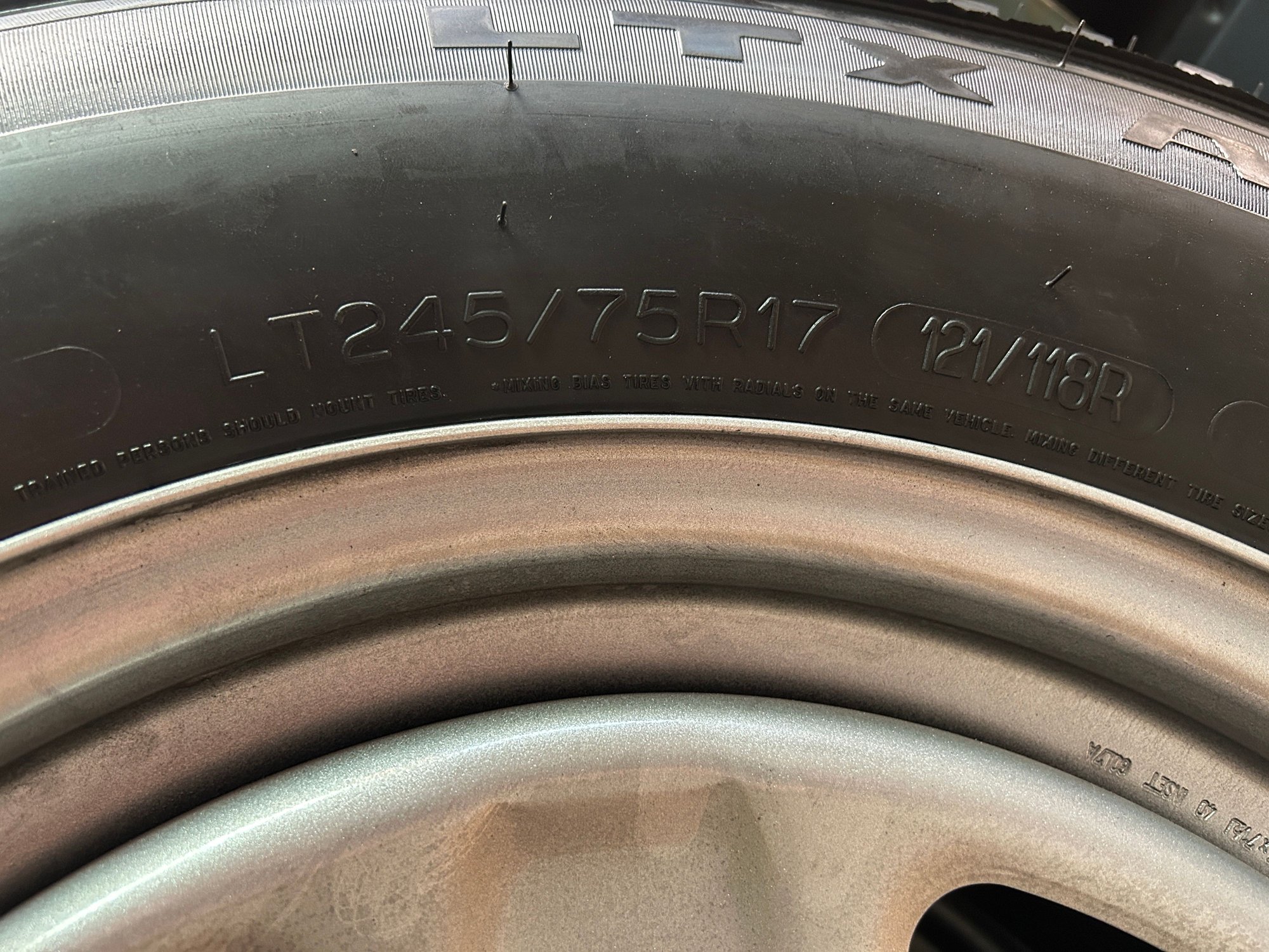 4 new Michelin LTX A/T2 tires LT245/75R17 E on 8-lug SuperDuty steel ...