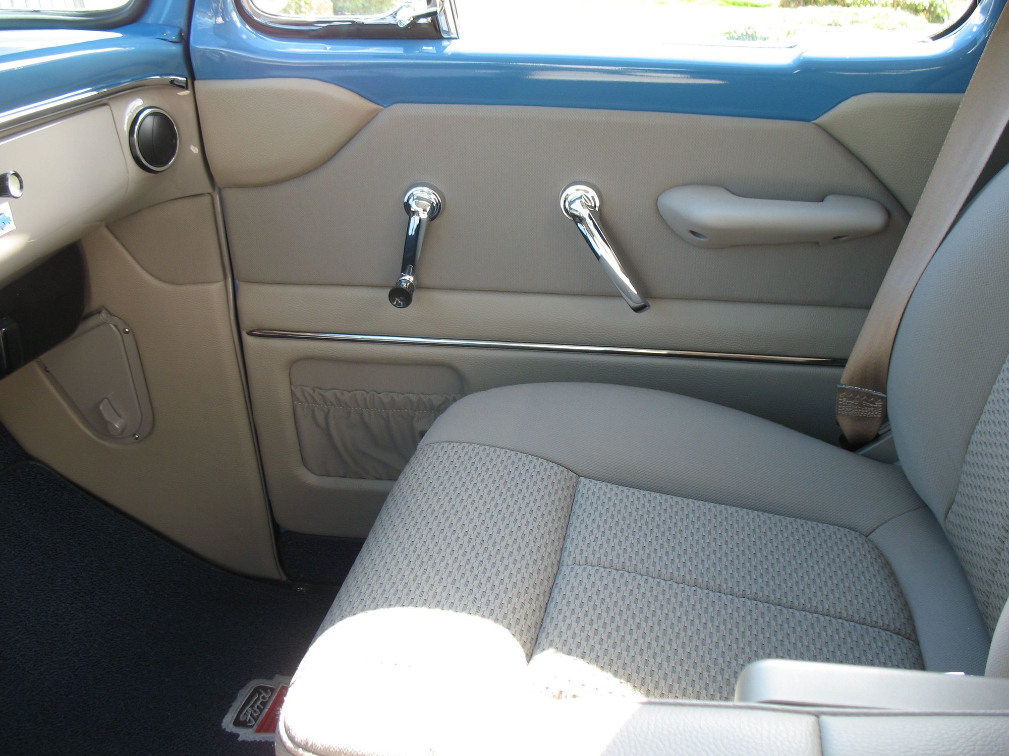 Arm Rests - Ford Truck Enthusiasts Forums