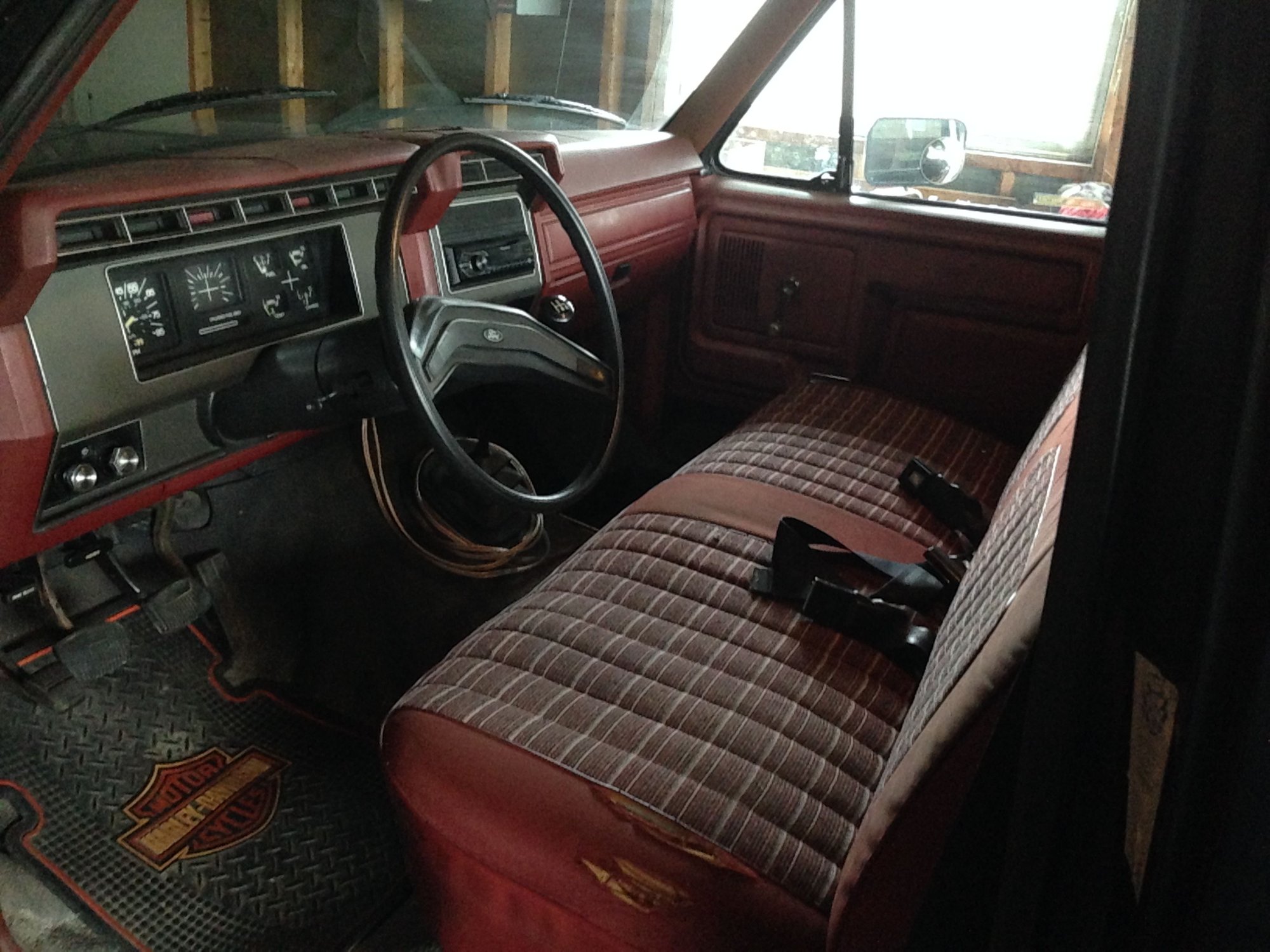 I bought this 84 Stepside this week - Ford Truck Enthusiasts Forums