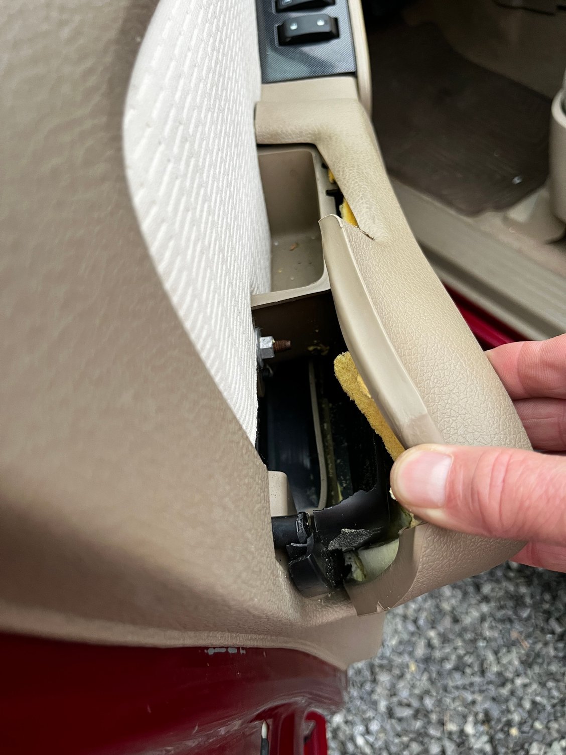 Driver door armrest - Ford Truck Enthusiasts Forums