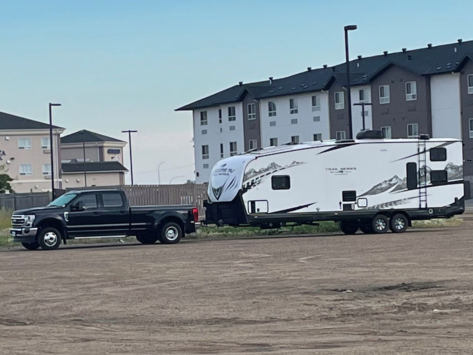 Show Us Your Dually! - Page 2 - Ford Truck Enthusiasts Forums