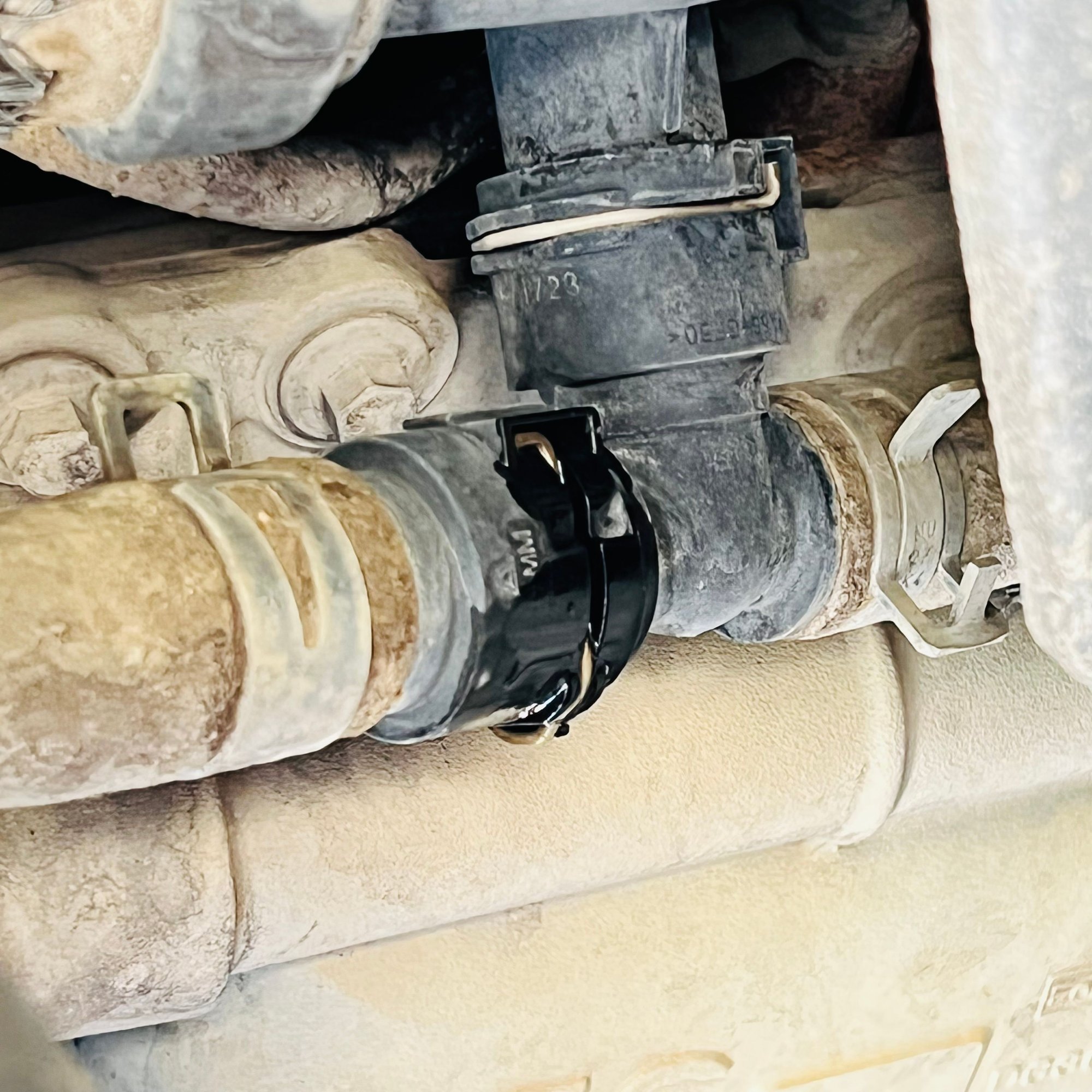 Coolant Leak - T fitting - Bottom Front of the Motor - Ford Truck ...