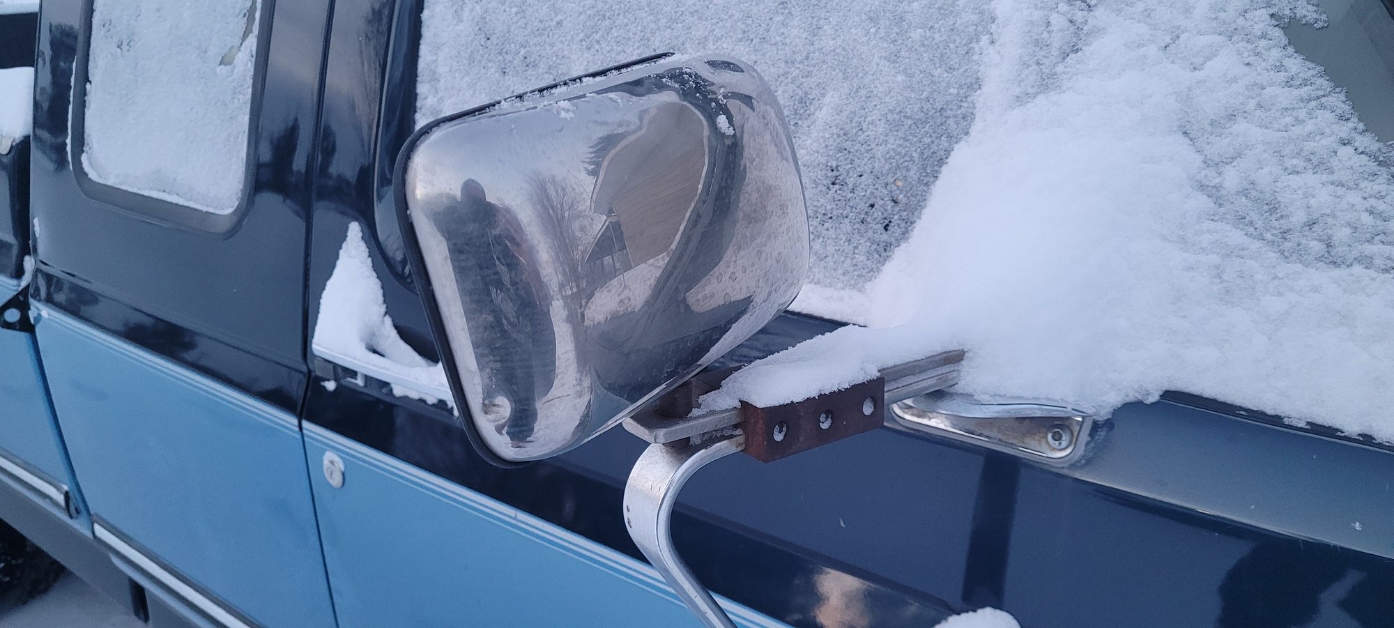 Loose swing lock mirror. Repair or Replace? - Ford Truck Enthusiasts Forums
