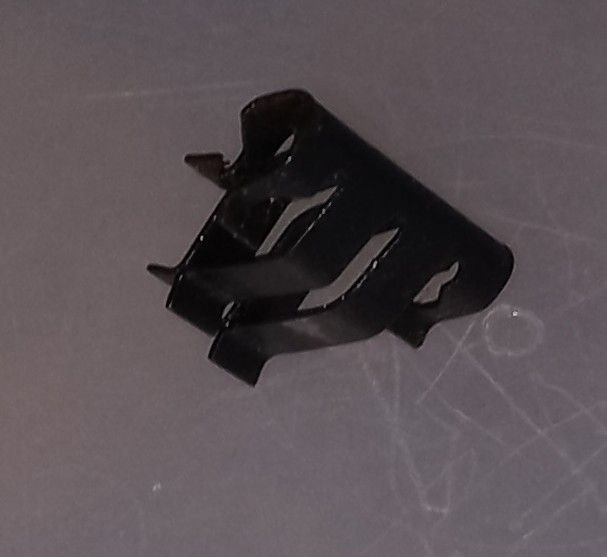 Bezel retainer clip - Ford Truck Enthusiasts Forums