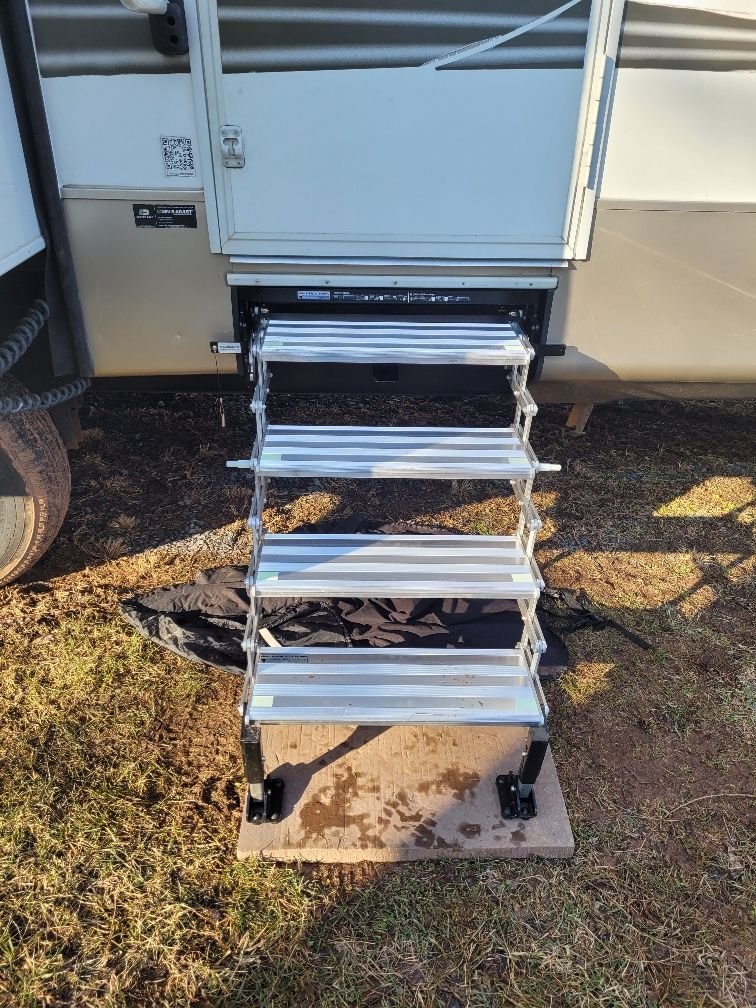Replacement steps for 5th wheel - Ford Truck Enthusiasts Forums