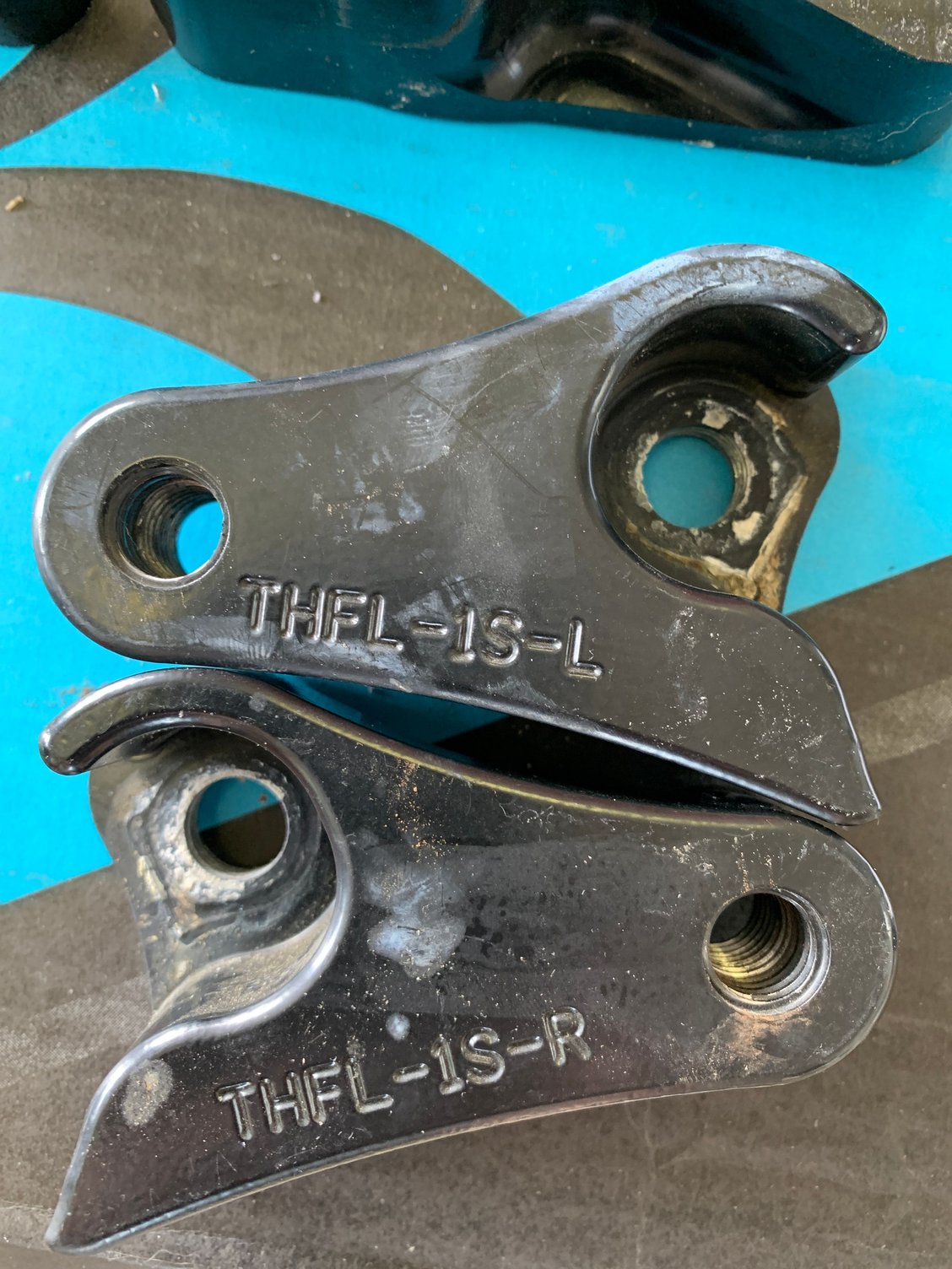 One inch lowering blocks for 18 and newer HD Touring - Harley Davidson ...
