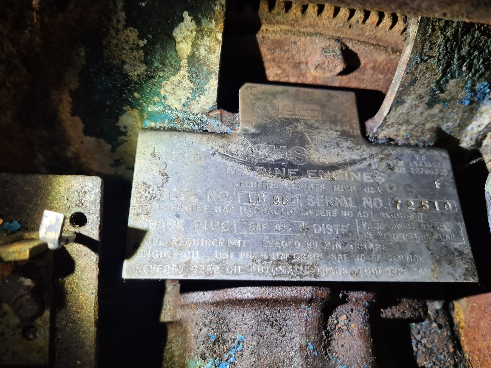 Crusader 454 rescue and rebuild - Offshoreonly.com