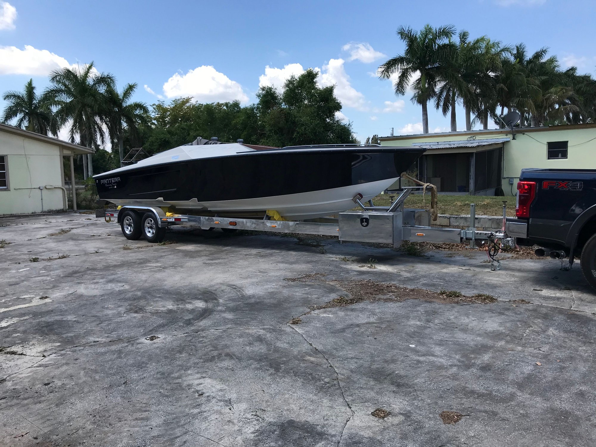 28 Pantera SR for sale - Offshoreonly.com