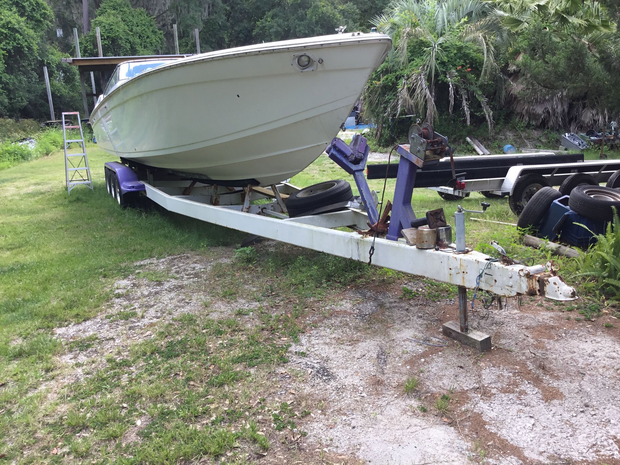 Myco triple axle from 38 top gun - Offshoreonly.com