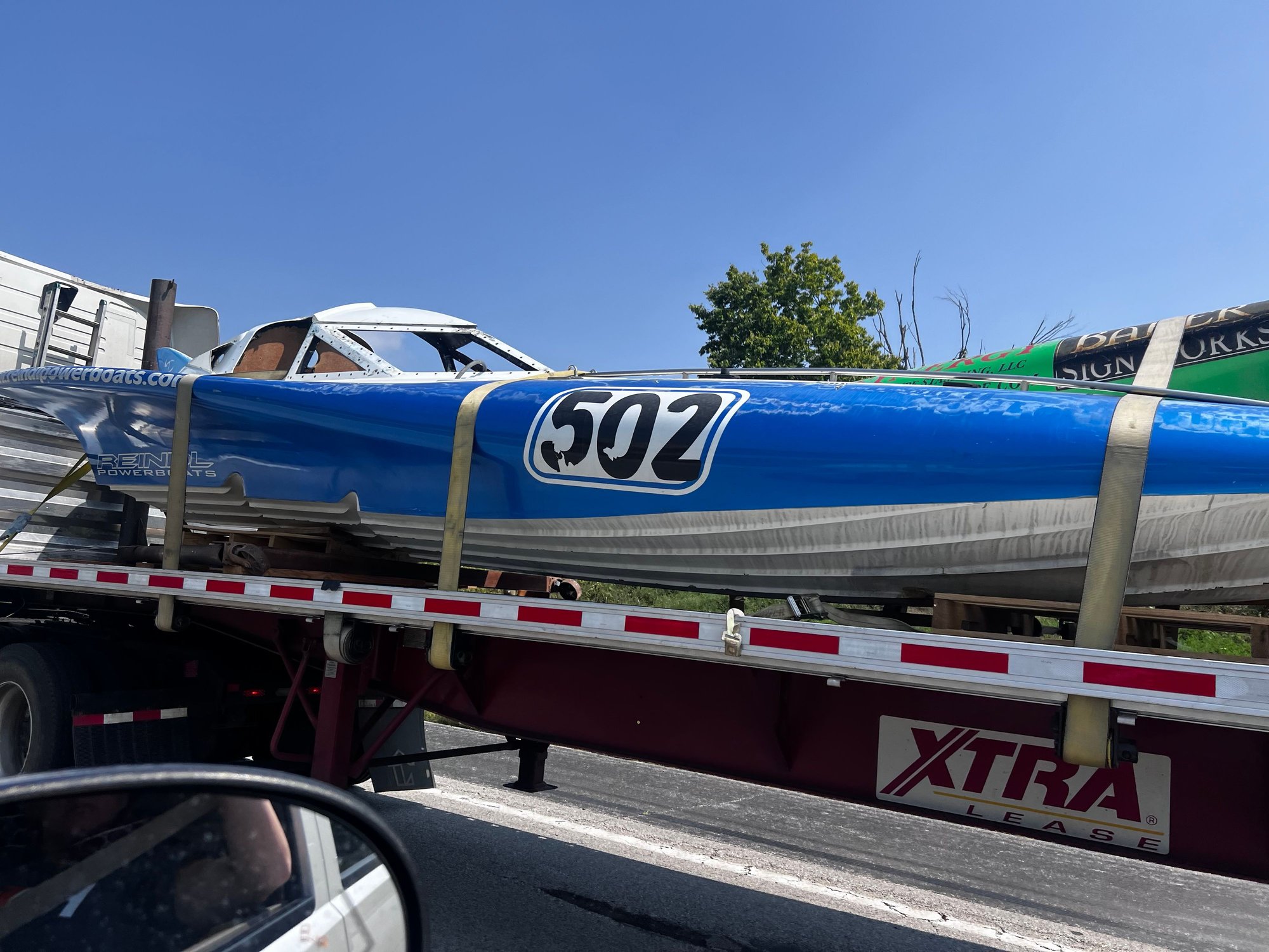 Saw 4 bat boat hulls today - Offshoreonly.com