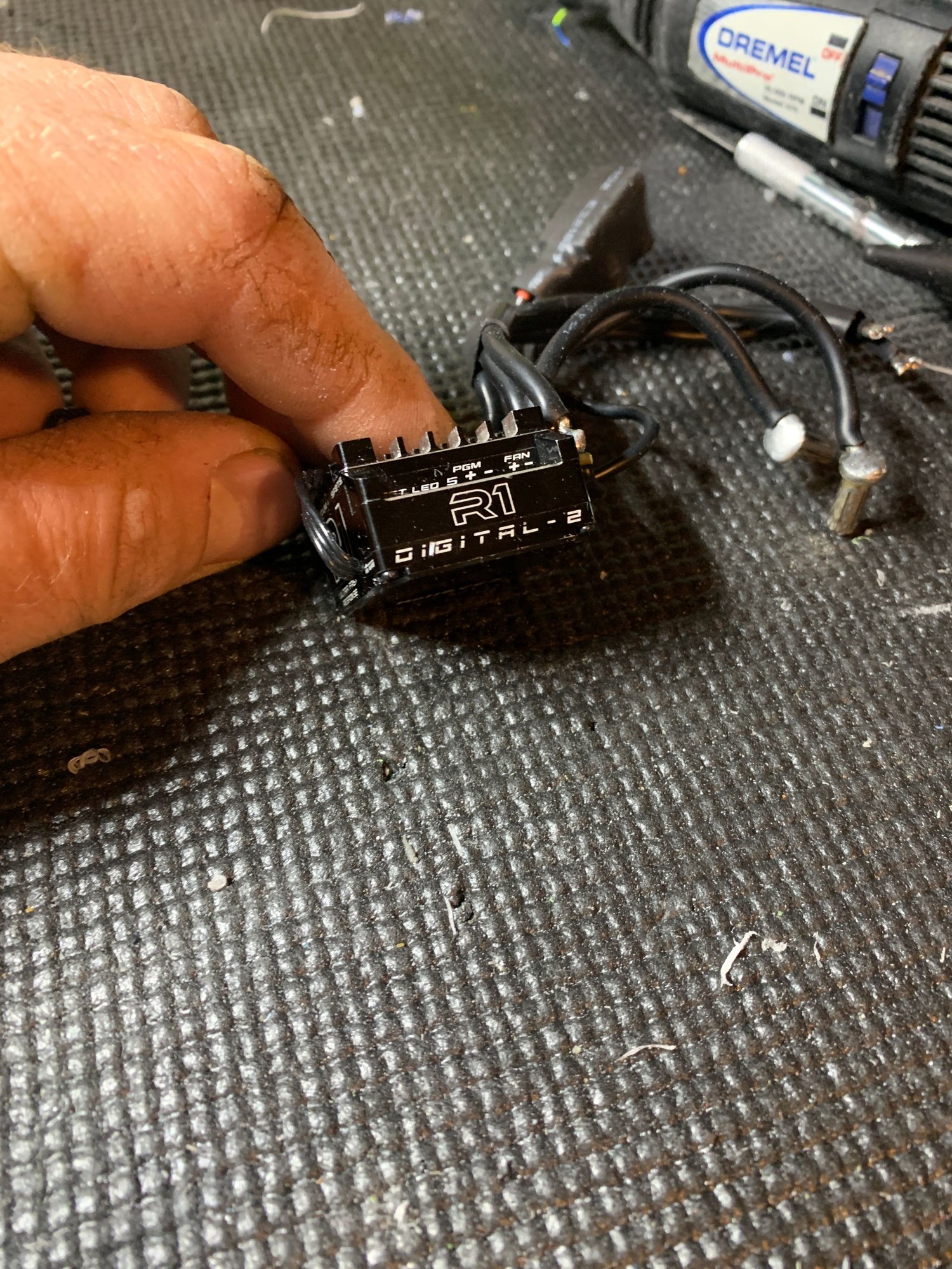 200 amp R1 esc with programmer - R/C Tech Forums