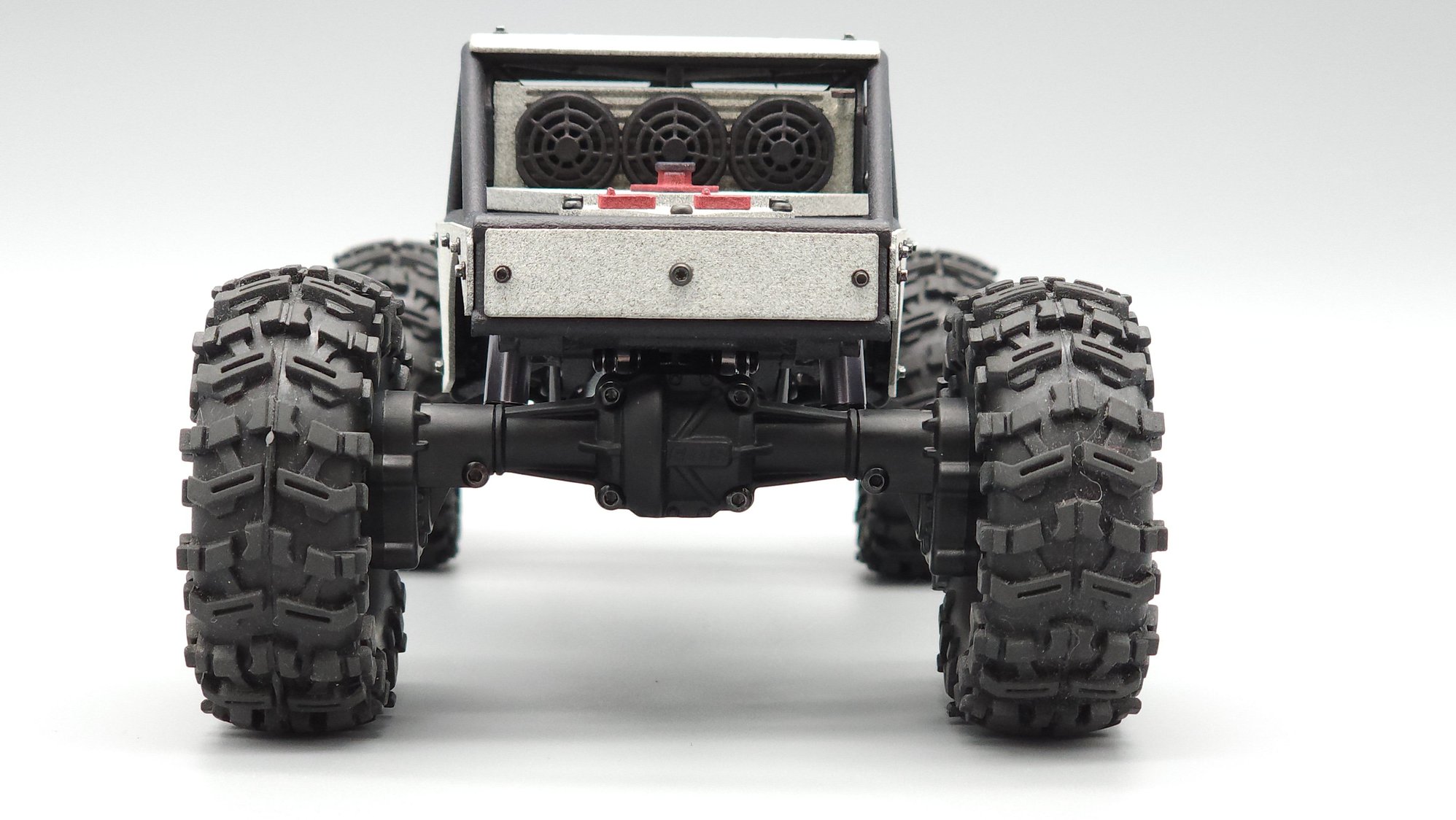 Must see LGRP 1/24 Ultra 24 custom crawler build ARTR FS/FT - R/C Tech ...