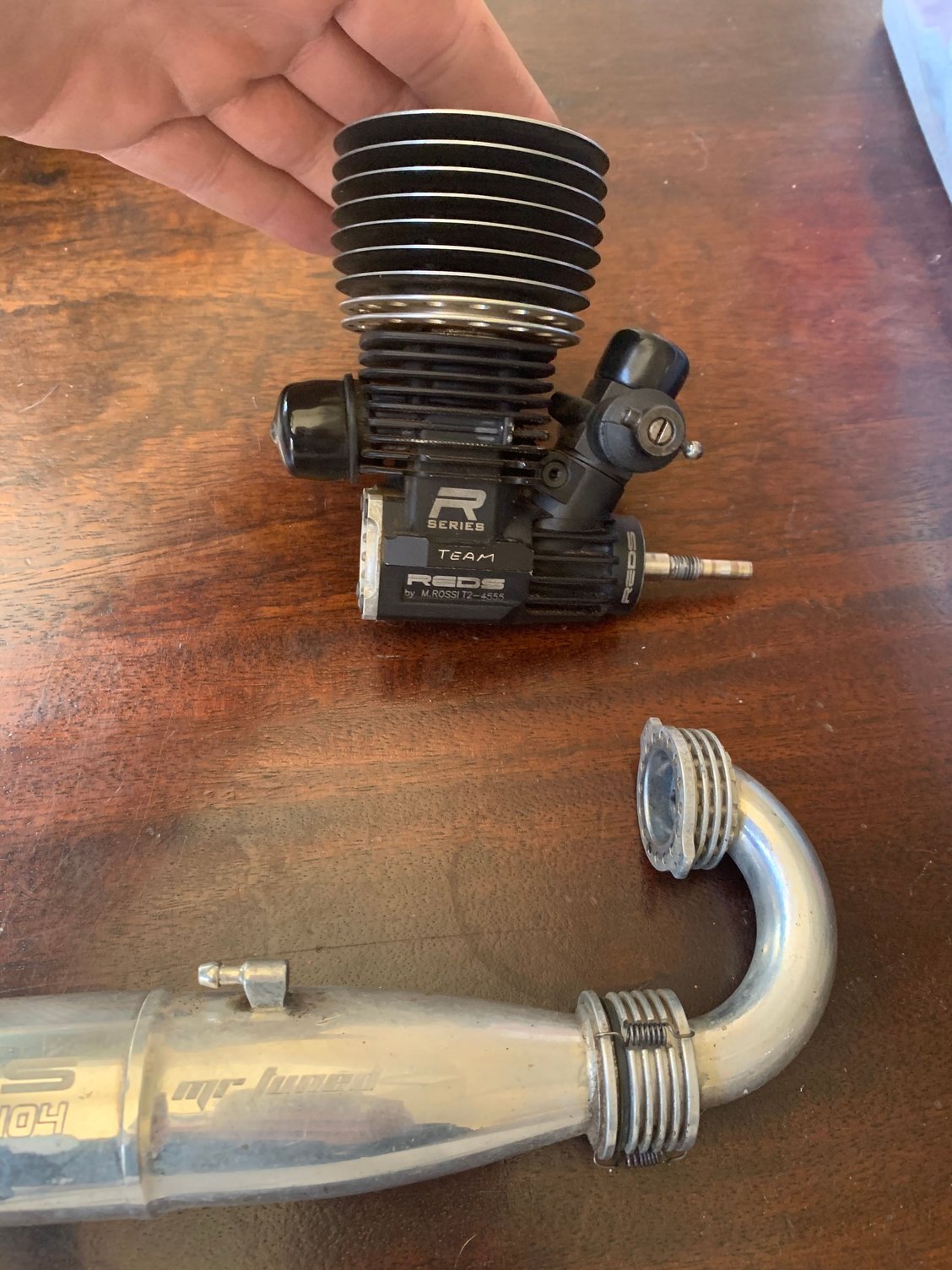 Reds R5R Engine and Pipe - R/C Tech Forums