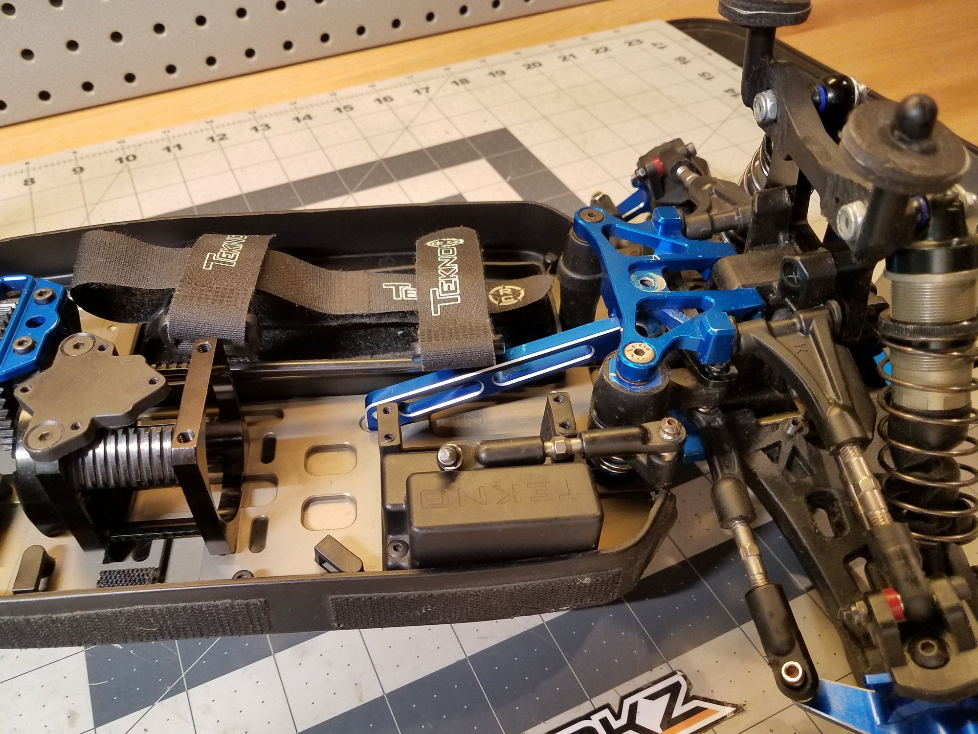 Team Associated RC8.2E Tekno conversion - R/C Tech Forums