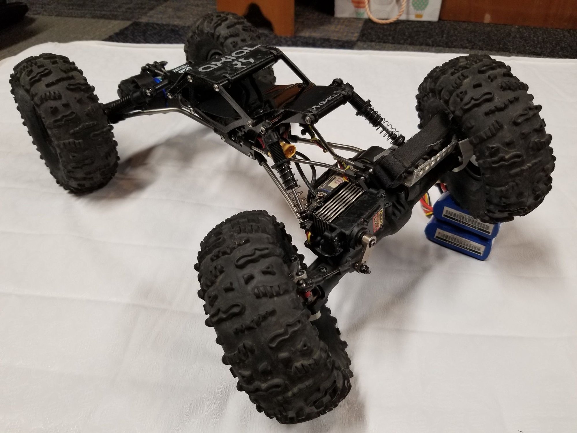 Axial XR10 Comp Crawler, CF Chassis w/ electronics - R/C Tech Forums