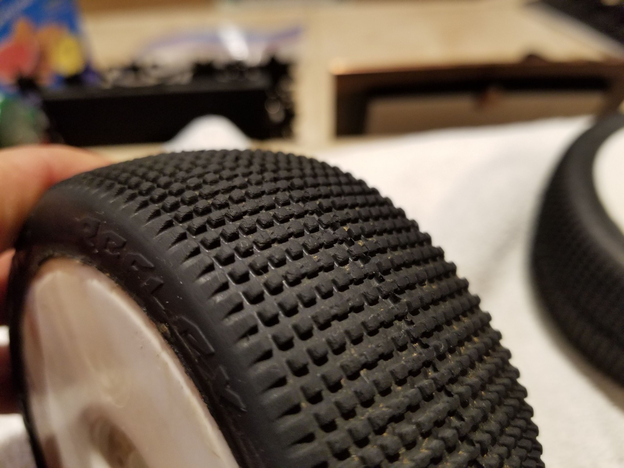 JConcepts Green Reflex on white wheels - for buggy - R/C Tech Forums