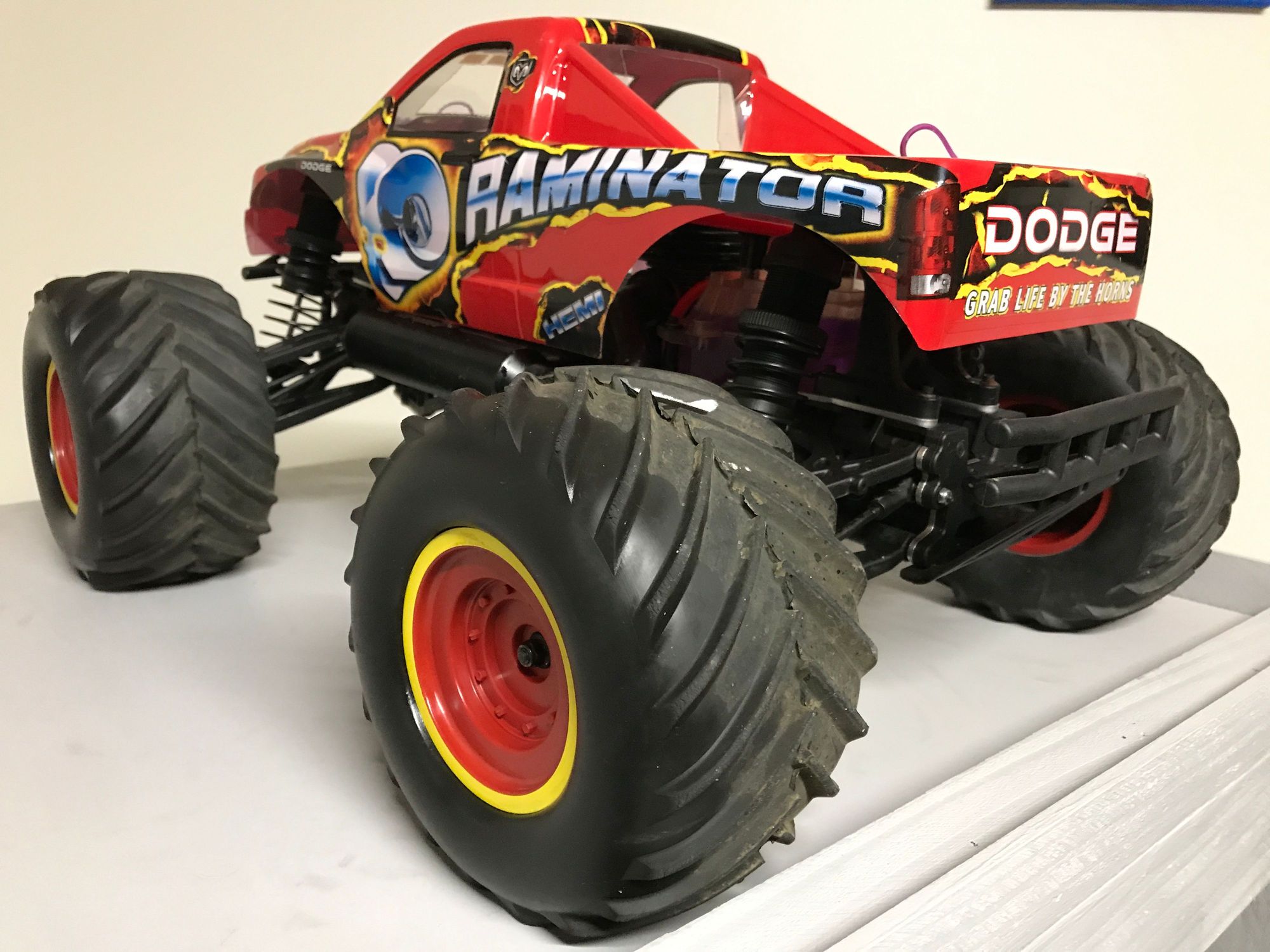 1/8 LOSI RAMINATOR NITRO MONSTER TRUCK-LIKE NEW - R/C Tech Forums