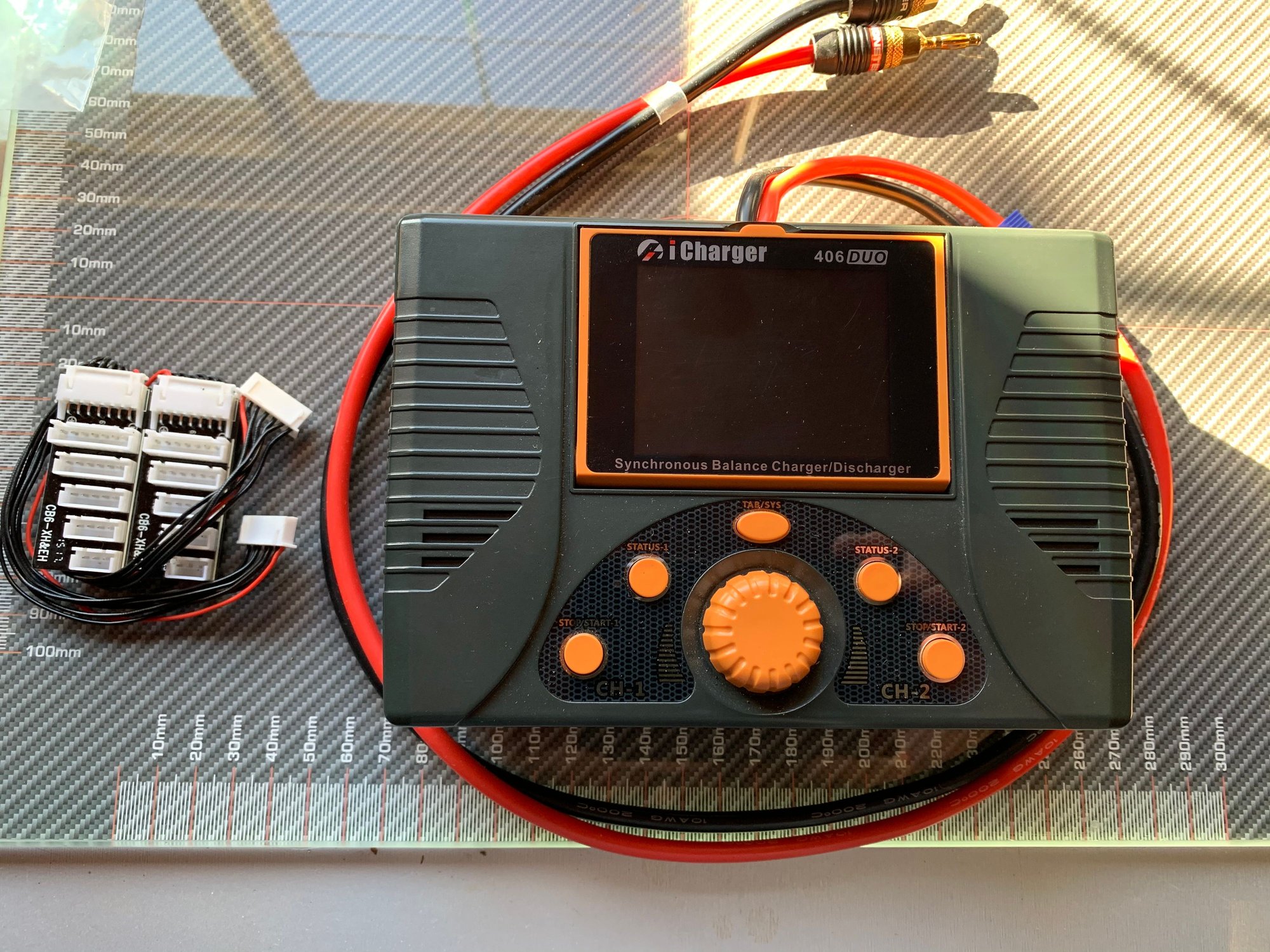 Junsi 406 Duo I Charger with 4- new DRC Chg cbl- Stand like new!! - R/C ...