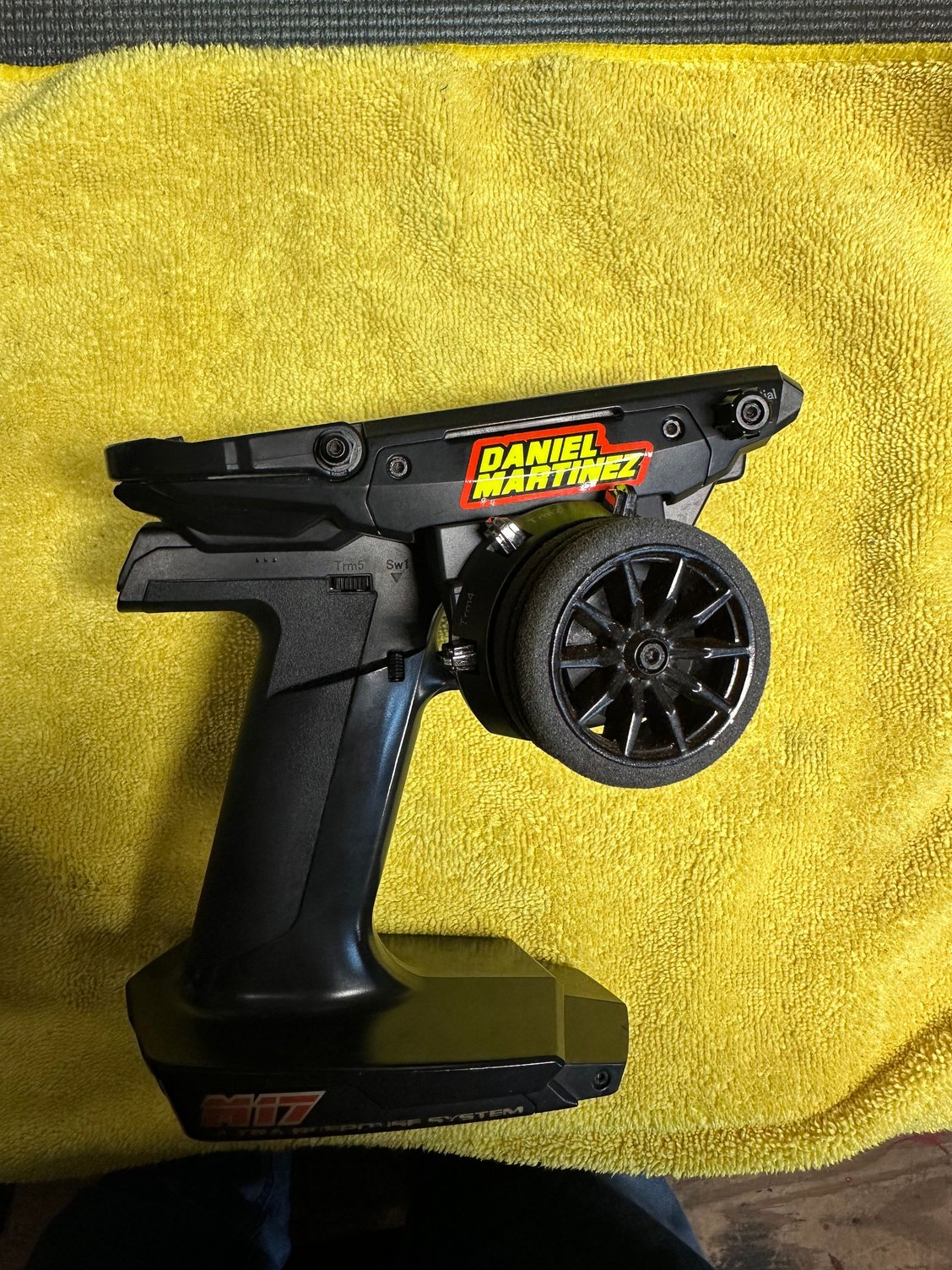 Sanwa m17 with 2 receivers. Wireless charger. - R/C Tech Forums
