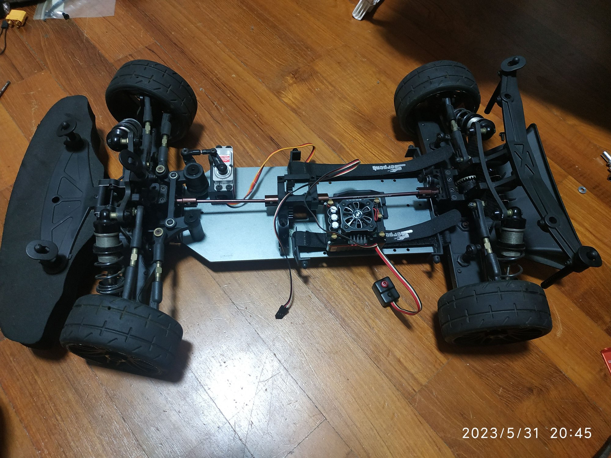 Serpent SRX8e GT for sale - R/C Tech Forums