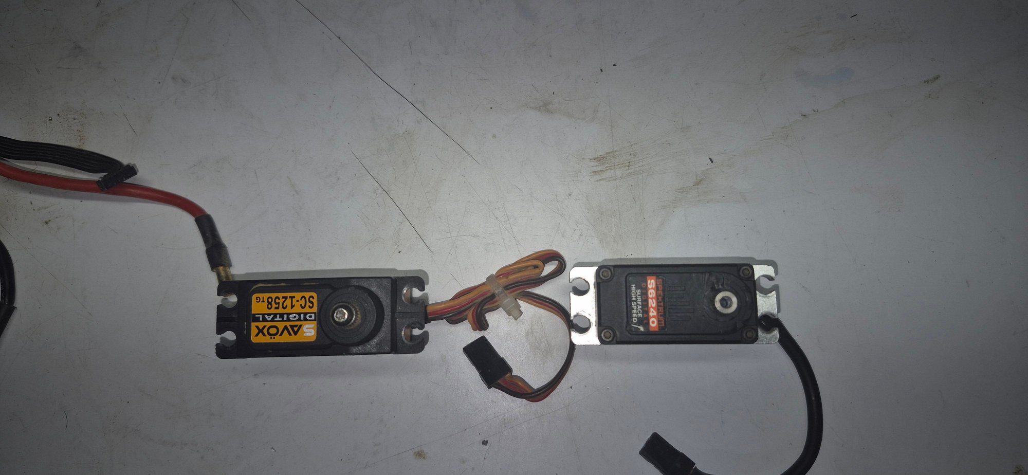 Servos savox & spectrum. - R/C Tech Forums