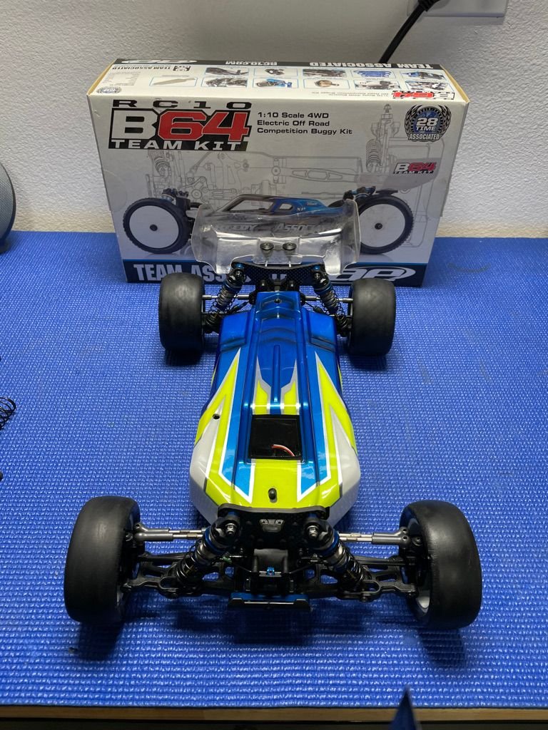FS: RTR Team Associated B64D w all conversion parts for B64 - R/C Tech Forums