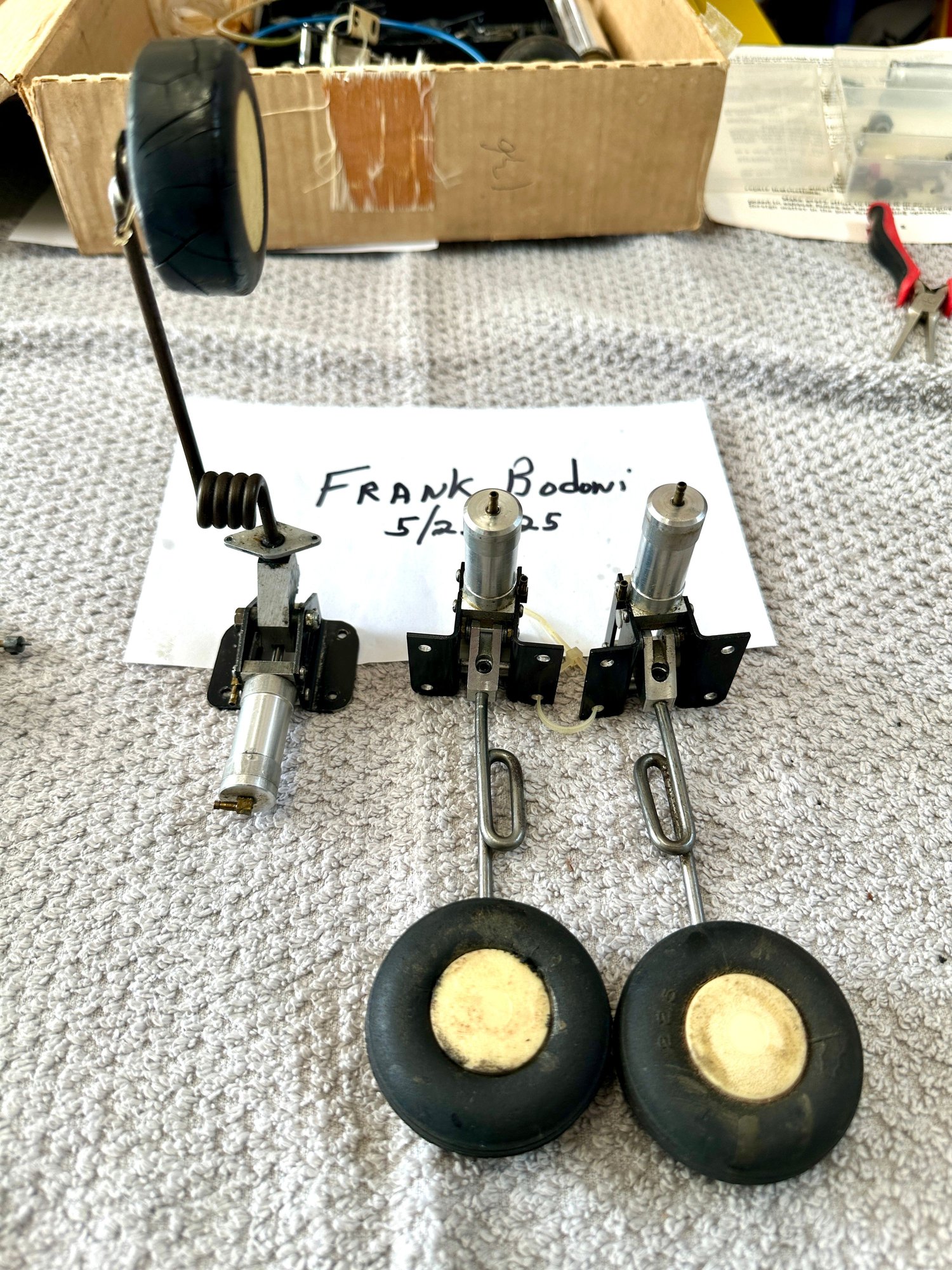 Rom-Air Retracts, $100 or best reasonable offer - RCU Forums