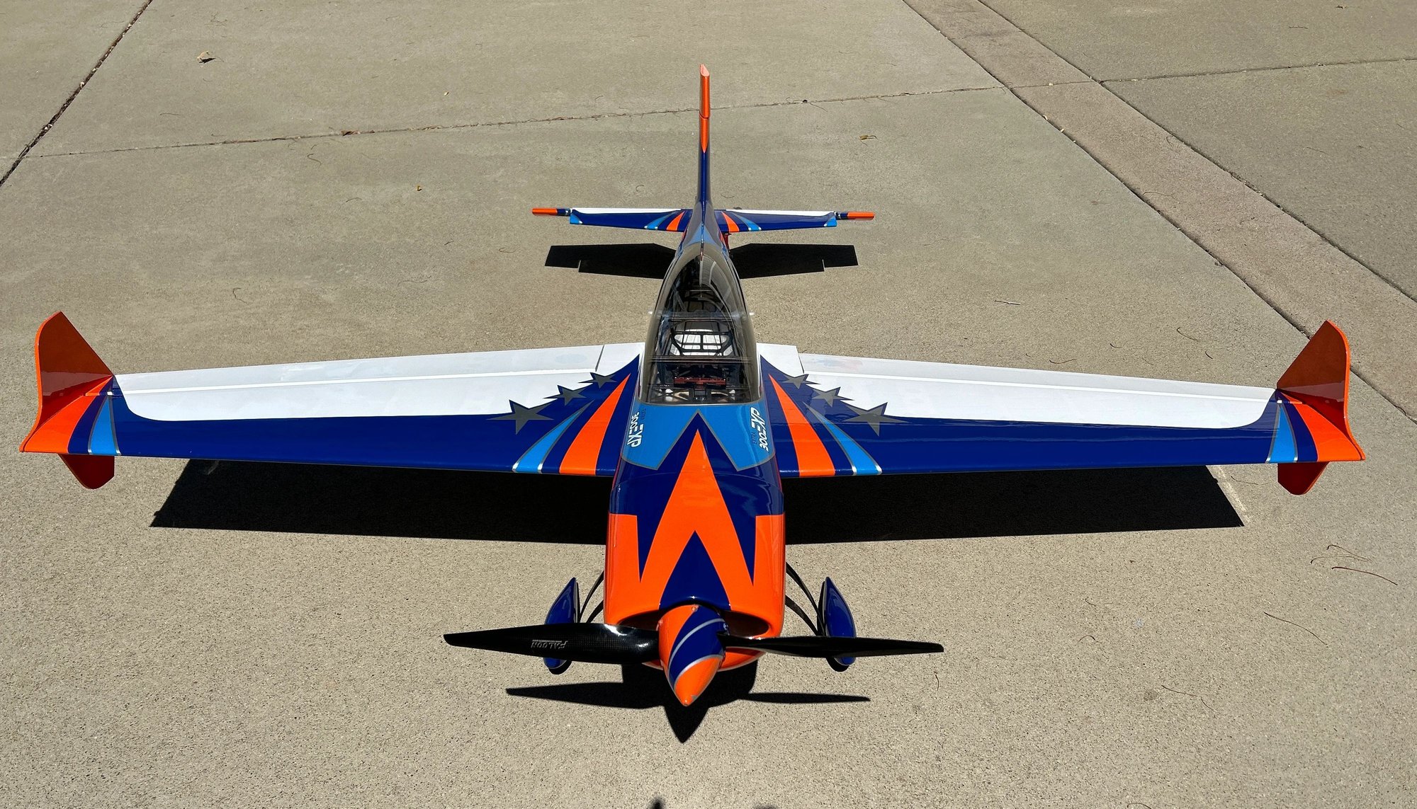 Extreme Flight Extra 300 EXP V2 70" RXR - RCU Forums