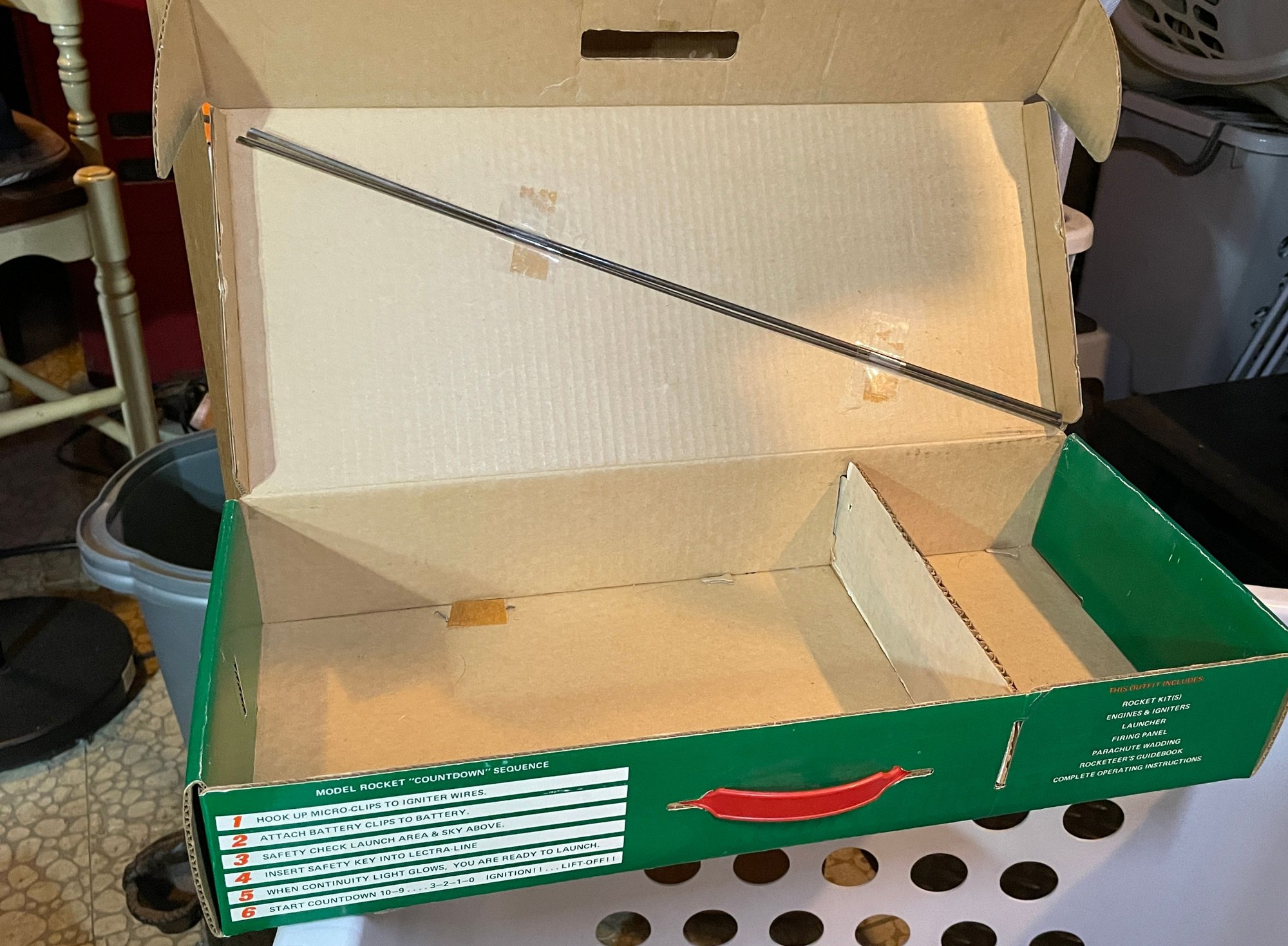 FS - Centuri Flying Model Rocket Outfit Starter Set EX Shape Estes ...