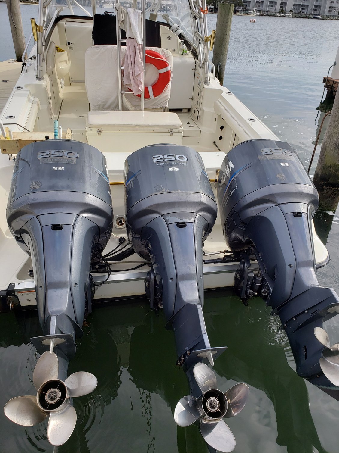Yamaha Outboard Engines