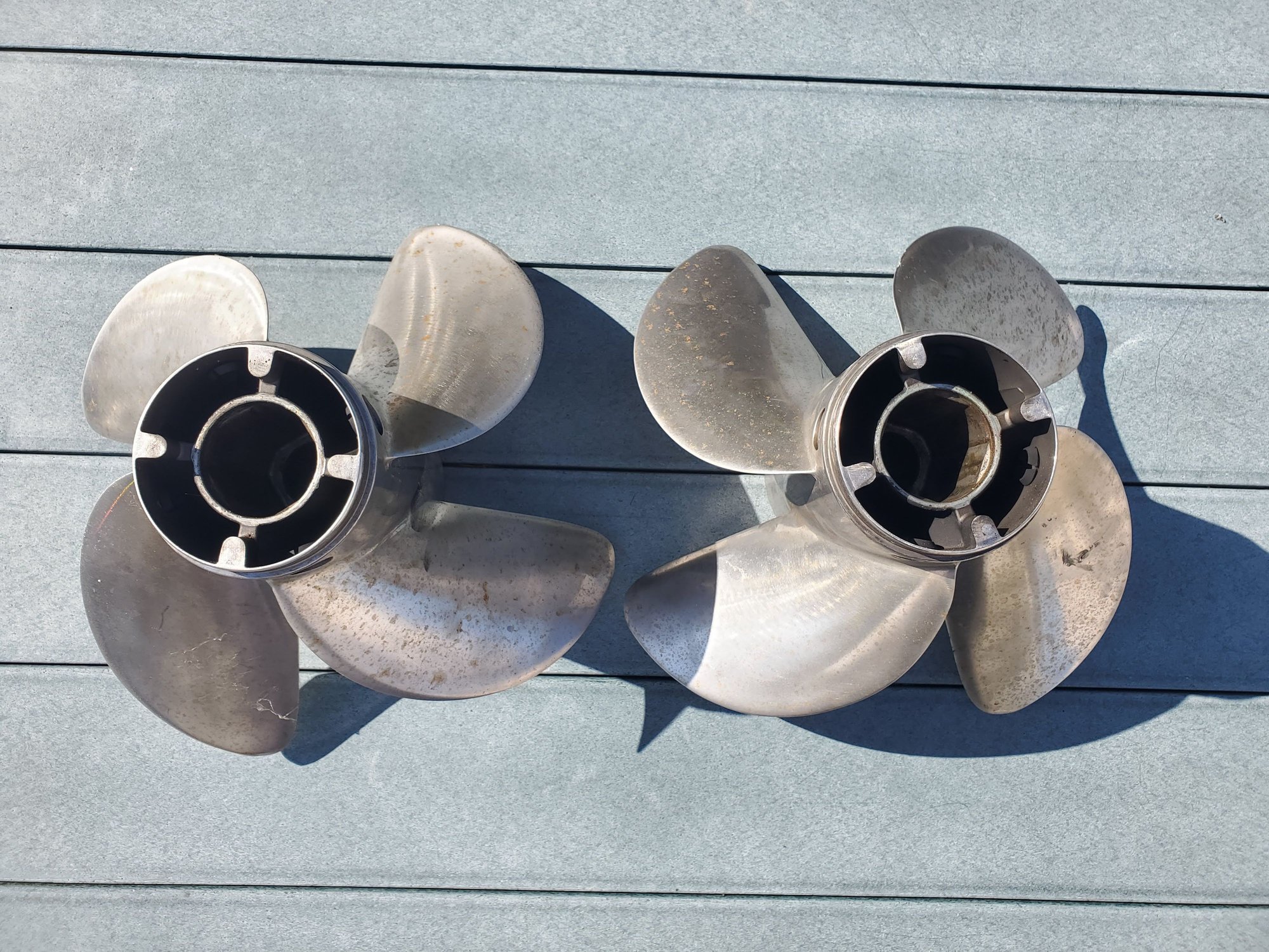 Mercury Revolution 4 19P LH & RH Props - The Hull Truth - Boating and ...