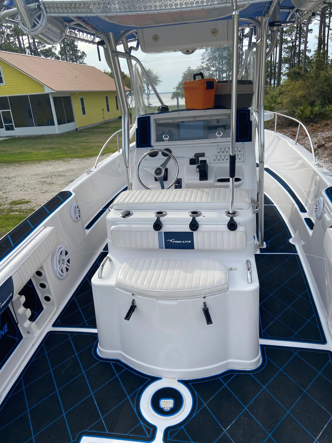 The Hull Truth - Boating and Fishing Forum - 2000 Proline 23 Center Console