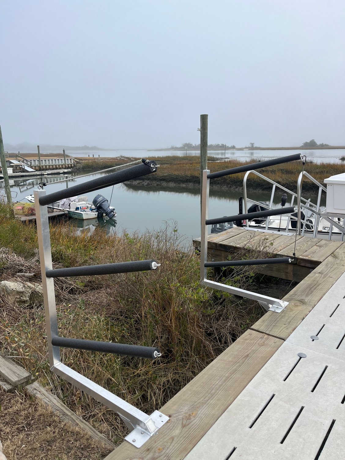The Hull Truth - Boating and Fishing Forum - Dock Box Mounting Brackets?