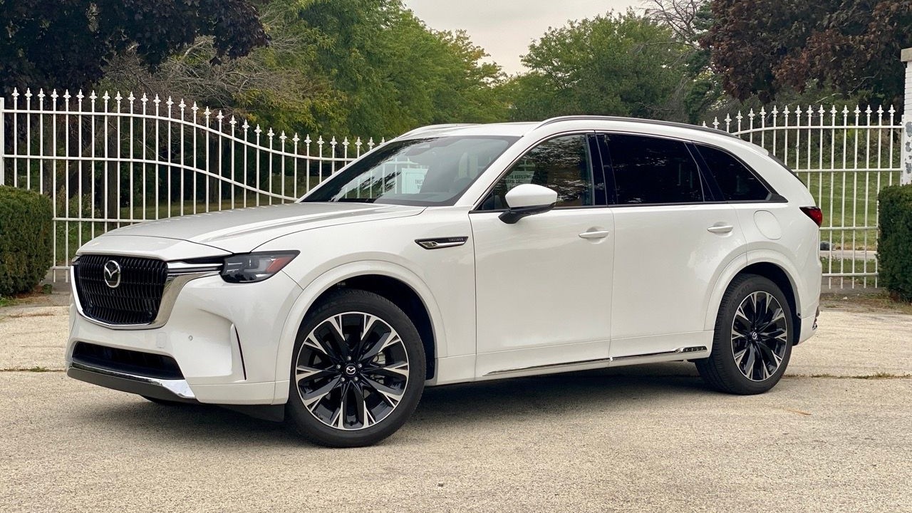 2024 Mazda CX-90 ushers in three-row RWD platform with turbo inline-6