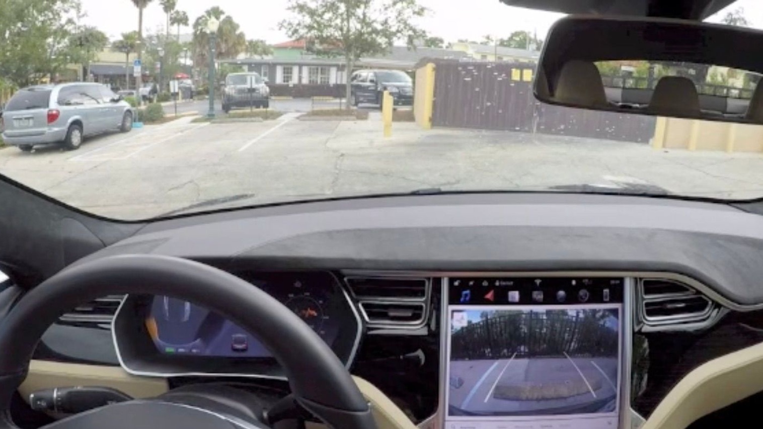Tesla Autopilot - Green Car Photos, News, Reviews, and Insights - Green ...