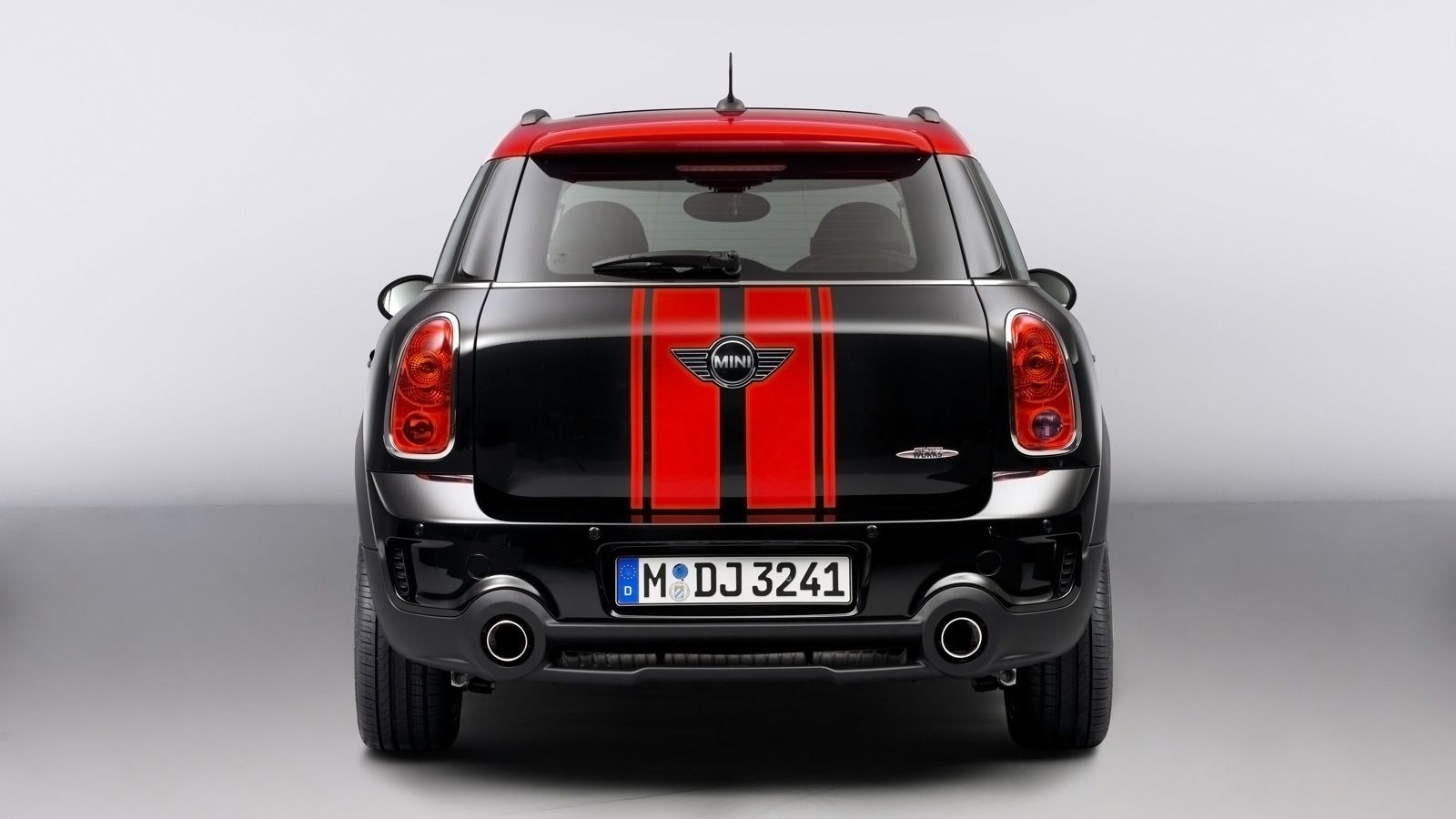2013 MINI John Cooper Works Countryman: Official Details, Pics