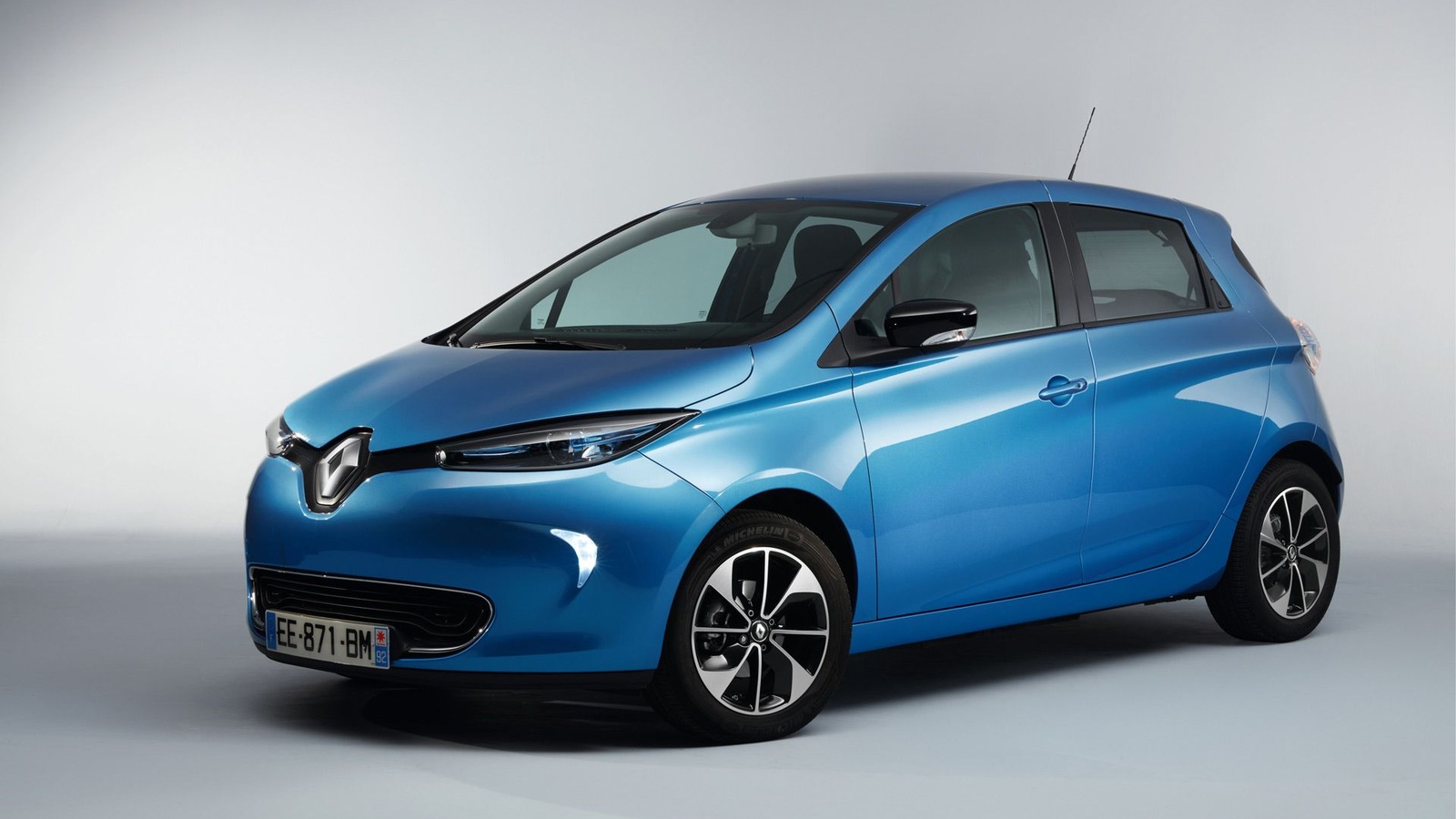 Renault Zoe - Green Car Photos, News, Reviews, and Insights - Green Car ...
