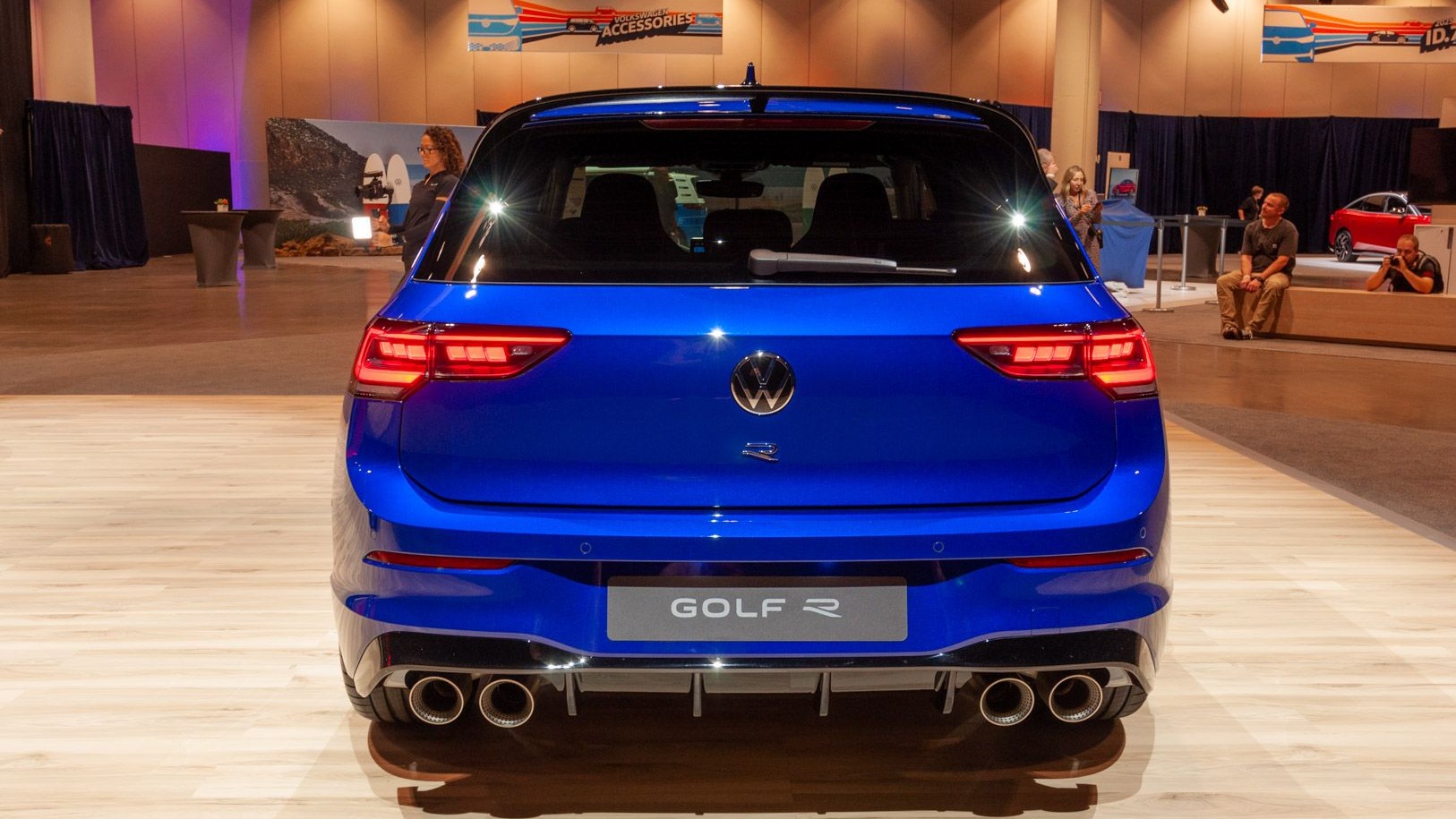 2025 Volkswagen Golf R debuts new look and more power for $48,325