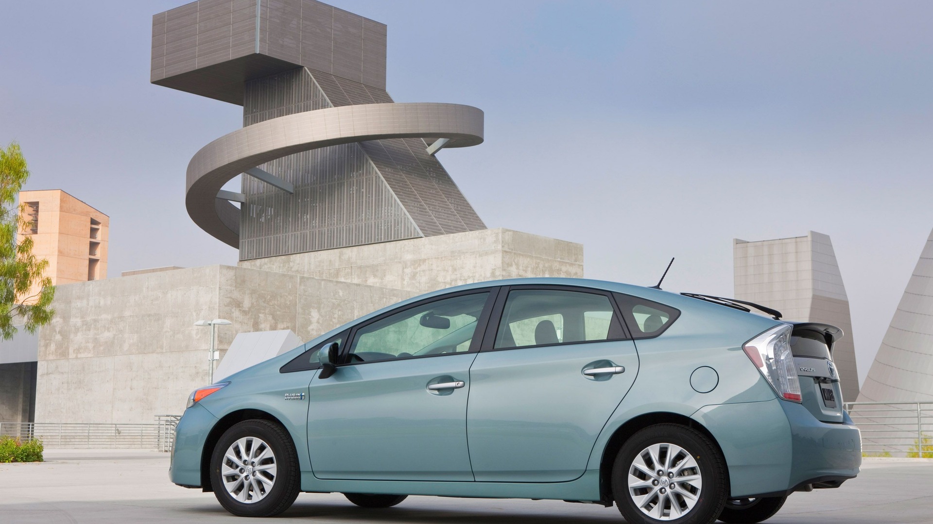Toyota Prius News - Green Car Photos, News, Reviews, and Insights ...