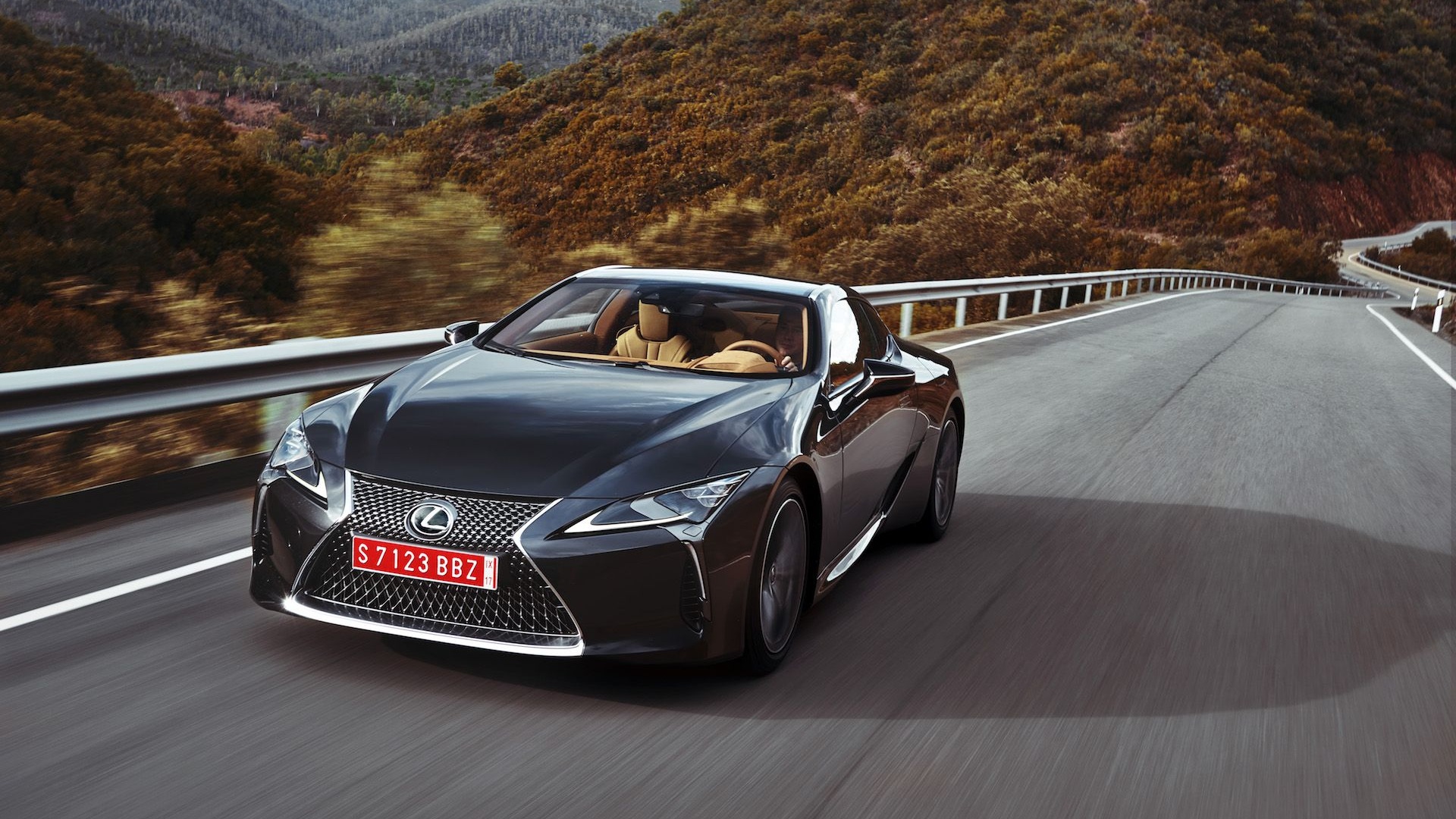 Lexus prices 2018 LC 500 under $100,000